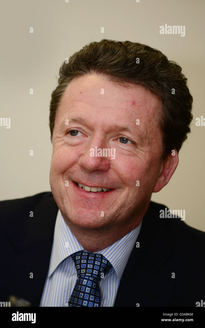Premier foods -Fotos und -Bildmaterial in hoher Auflösung – Alamy