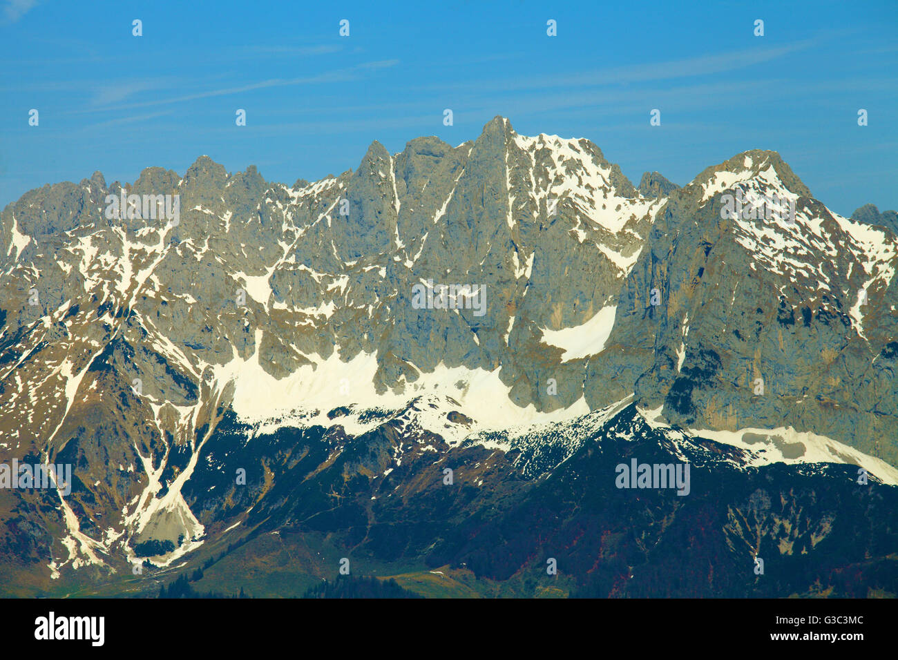 Österreich, Alpen, Tirol, KitzbŸhel, Kaisergebirge Stockfotografie - Alamy