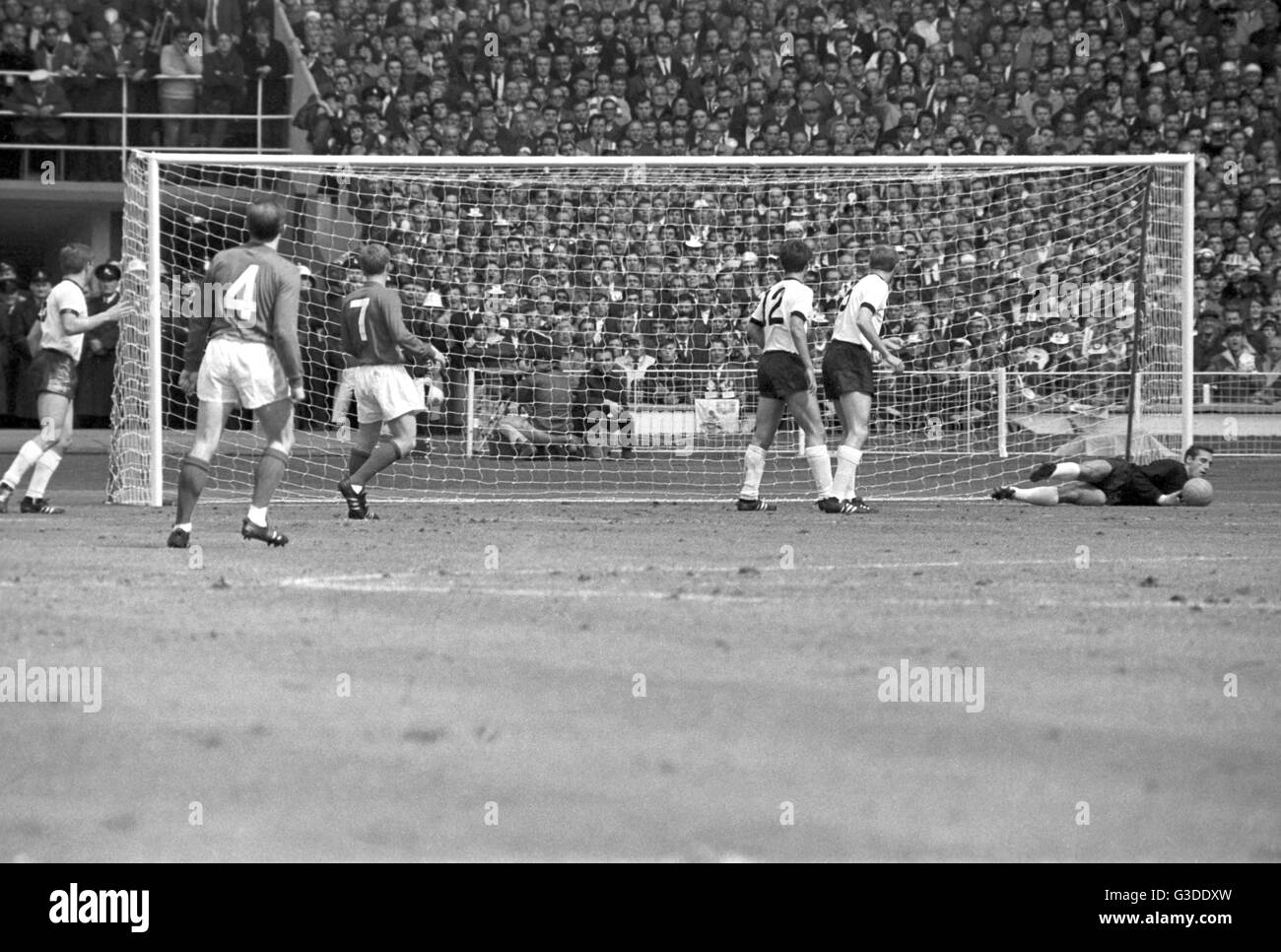 Hans tilkowski -Fotos und -Bildmaterial in hoher Auflösung – Alamy