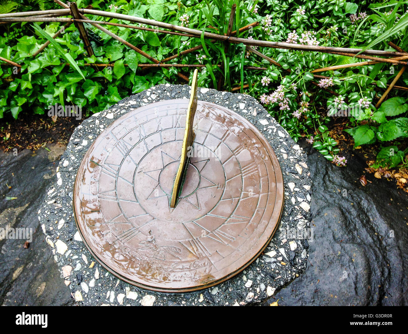 Shadow clock -Fotos und -Bildmaterial in hoher Auflösung – Alamy
