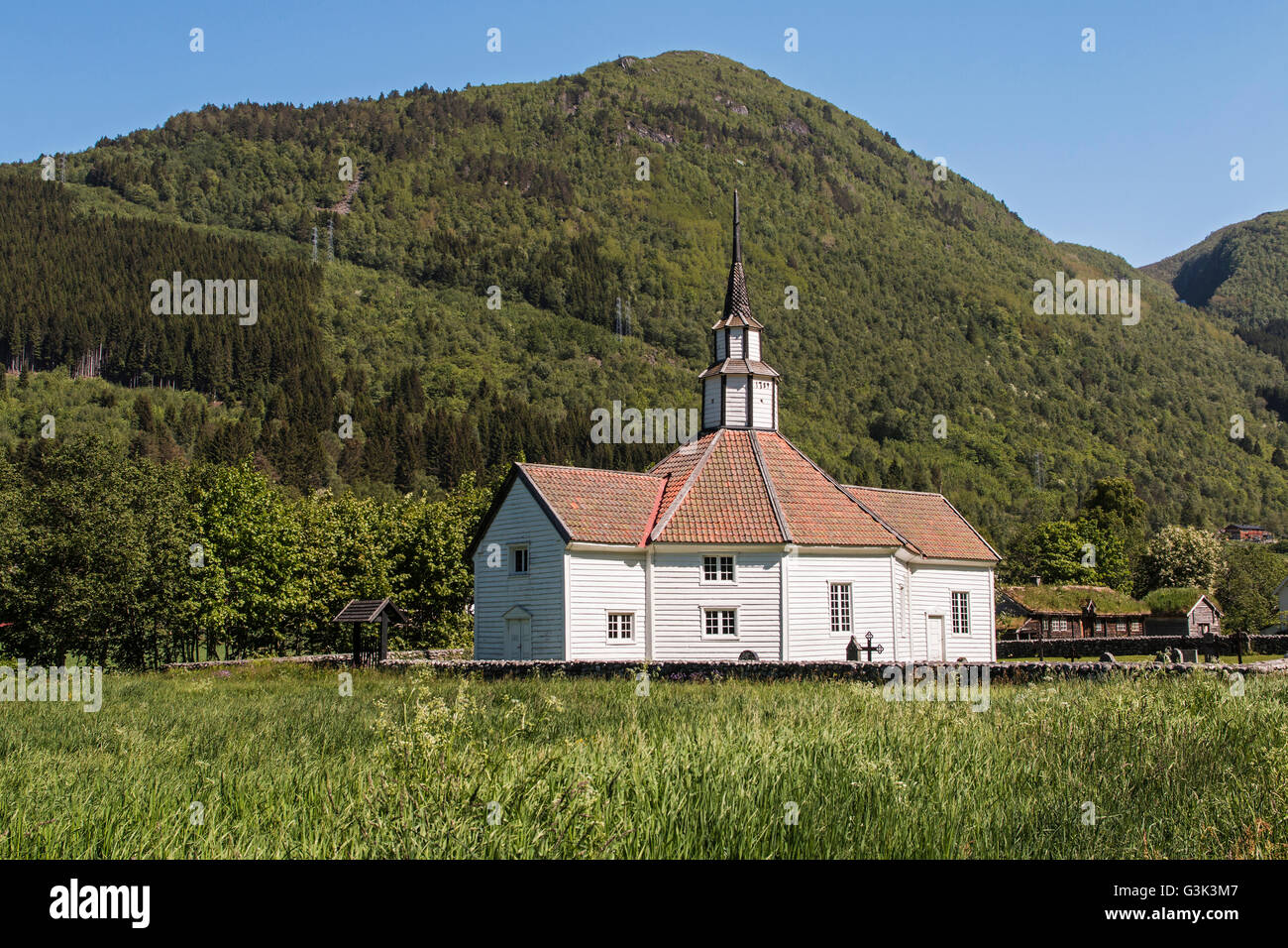 Old stordal church -Fotos und -Bildmaterial in hoher Auflösung – Alamy