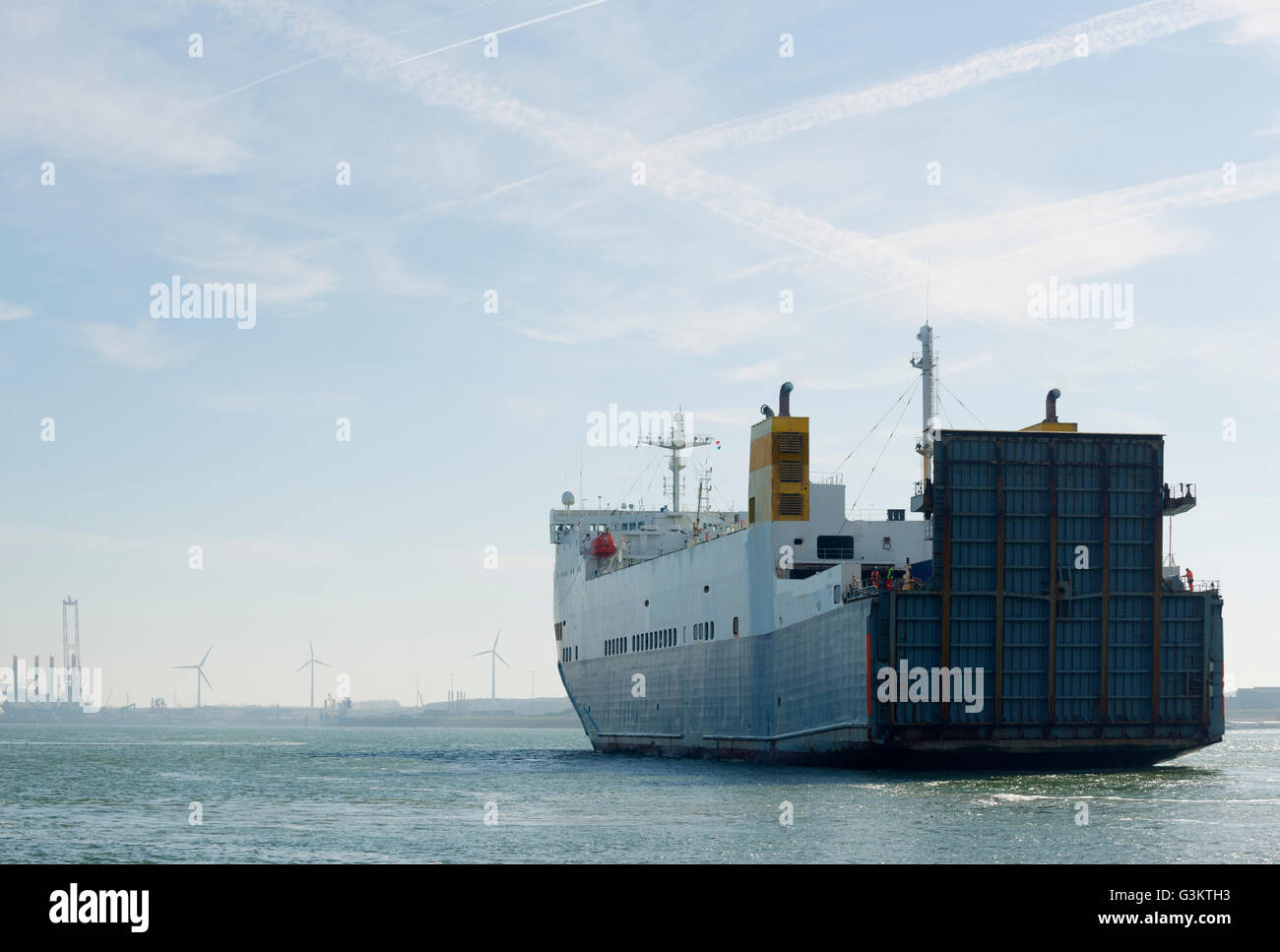 Roro transport -Fotos und -Bildmaterial in hoher Auflösung – Alamy