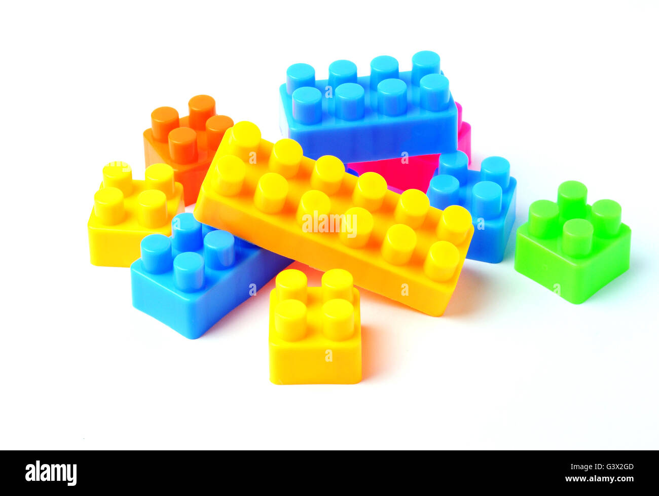Bausteine oder plastikbausteine auf hintergrund -Fotos und ...