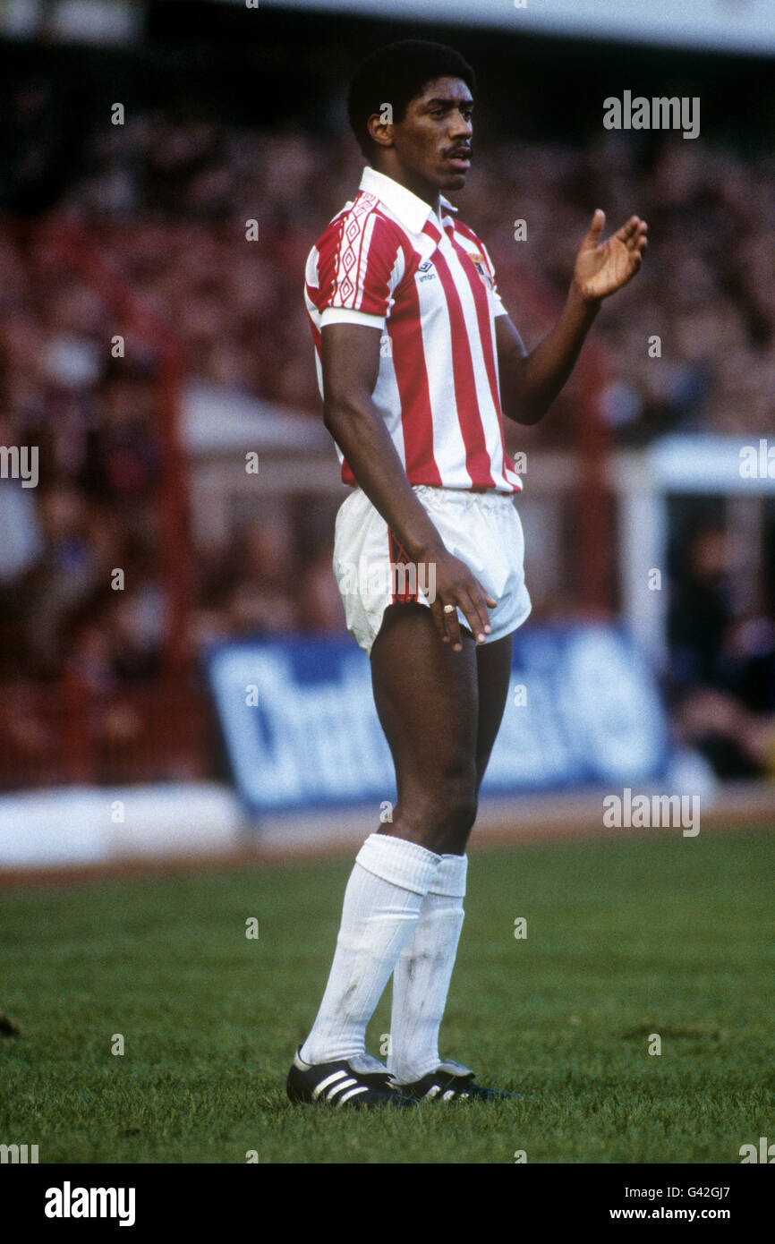 Stoke city victoria ground -Fotos und -Bildmaterial in hoher Auflösung ...