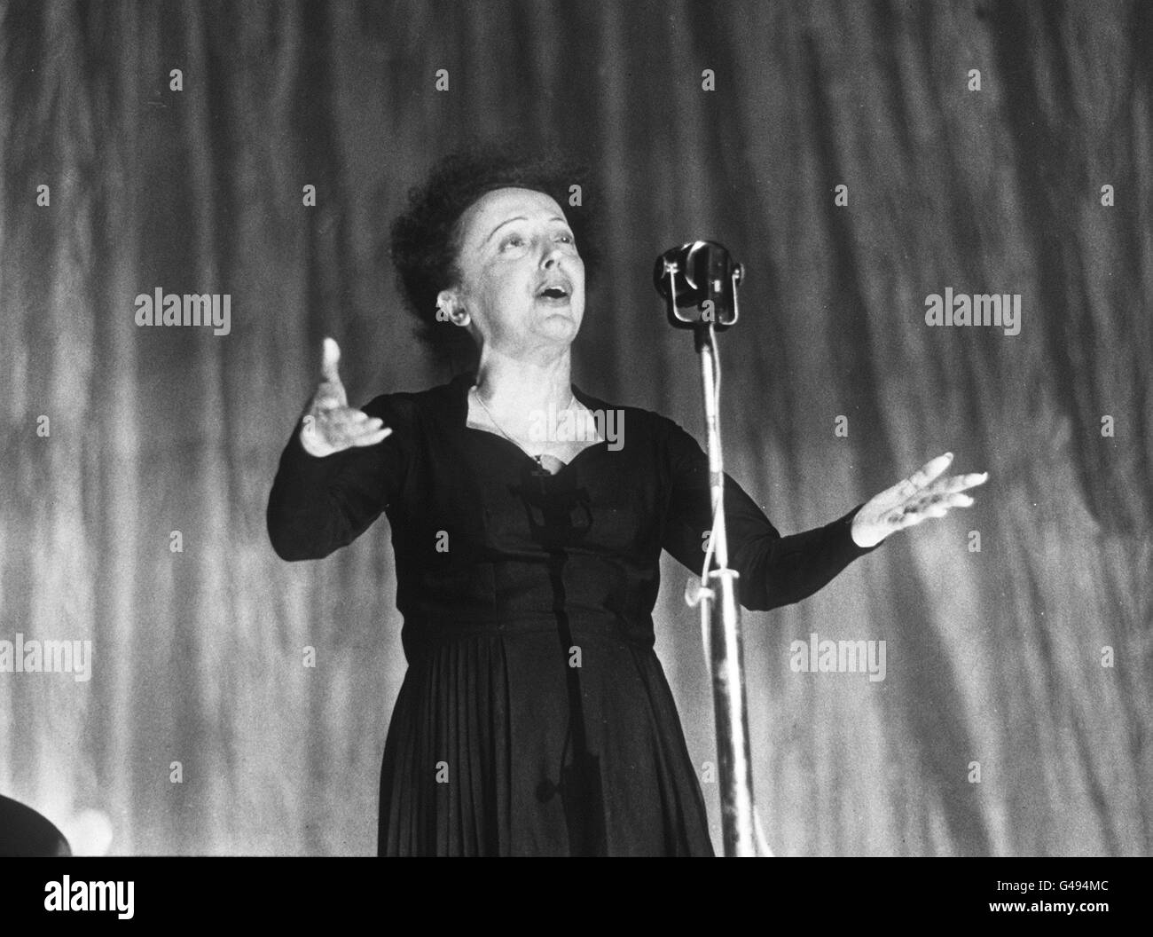 Singer Edith Piaf Stockfotos und -bilder Kaufen - Alamy