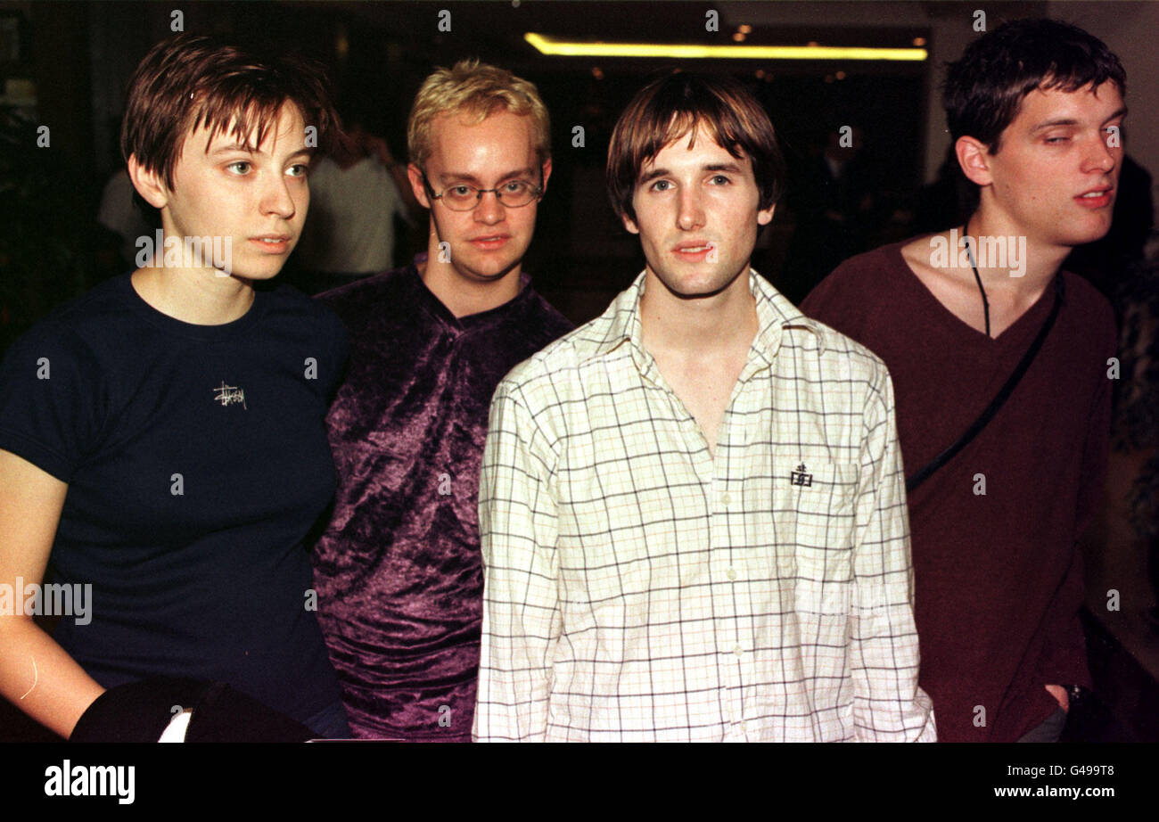 Mark hamilton bassist bei den kerrang awards 1997 in london -Fotos und ...