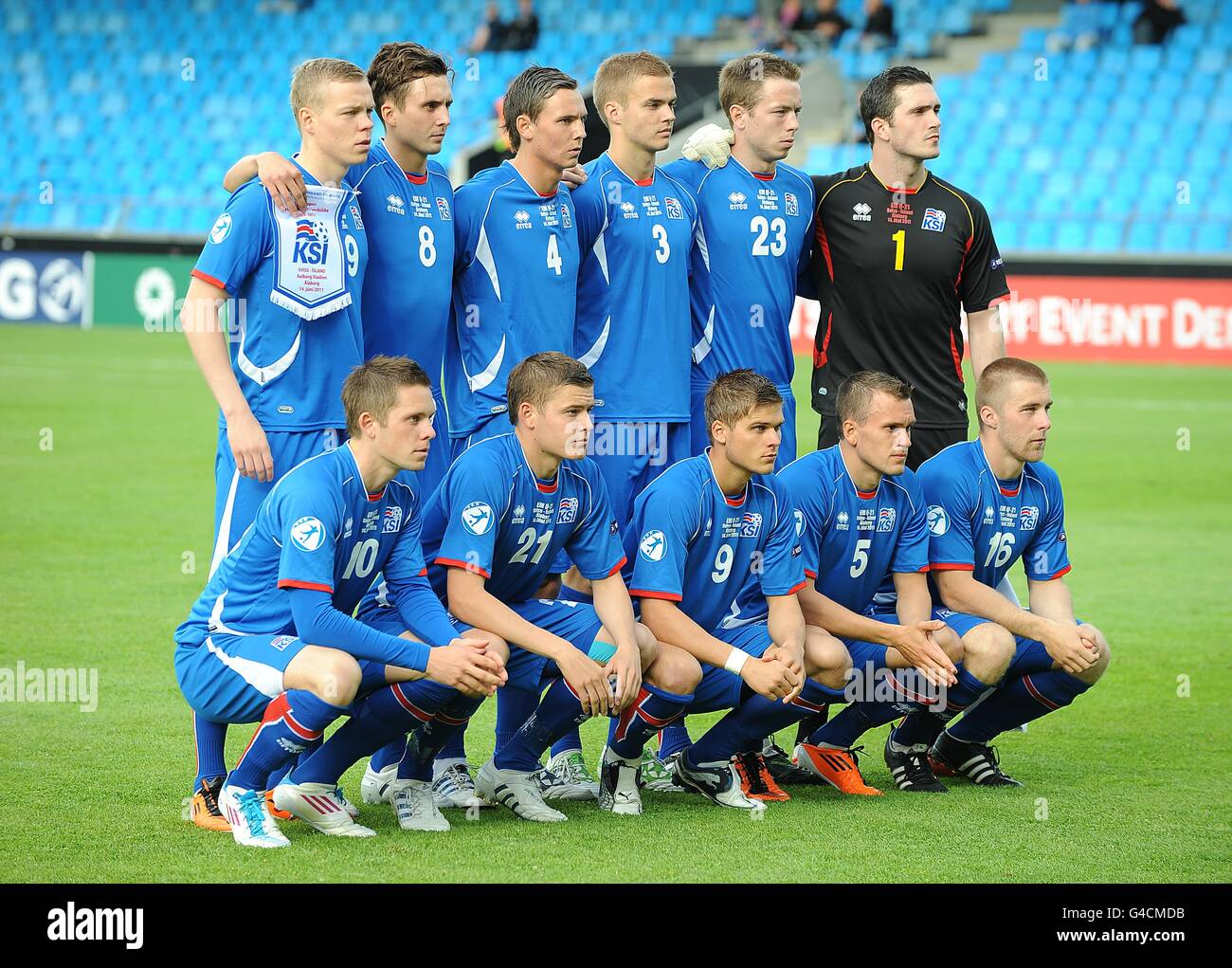 Island unter 21 Mannschaftsgruppe (hintere Reihe von links nach rechts ...