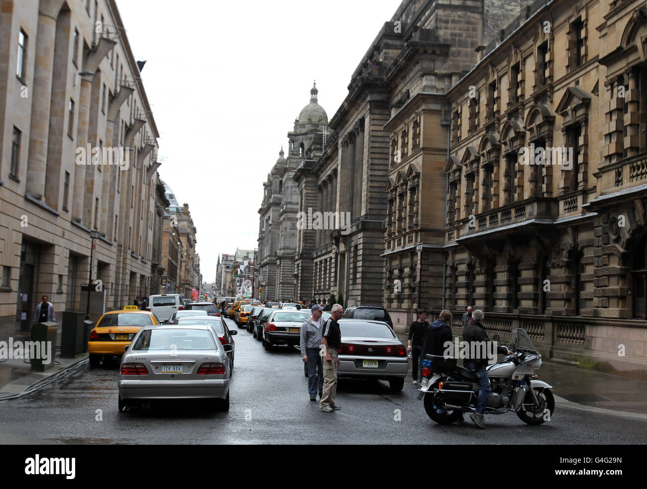 Gesamtansicht am set dreharbeiten zum weltkrieg george square -Fotos ...