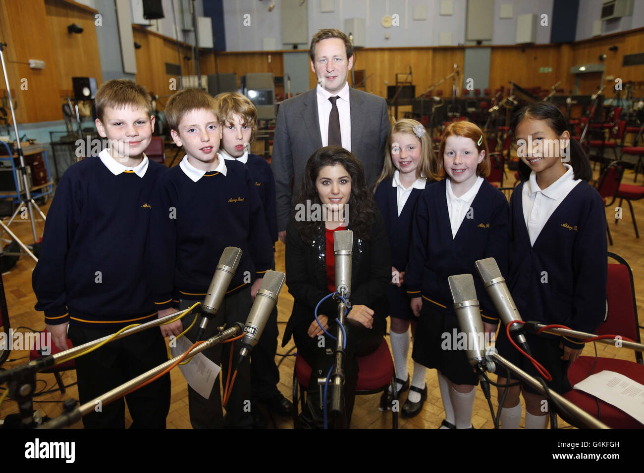 Freya nolan und lok lam chan -Fotos und -Bildmaterial in hoher ...