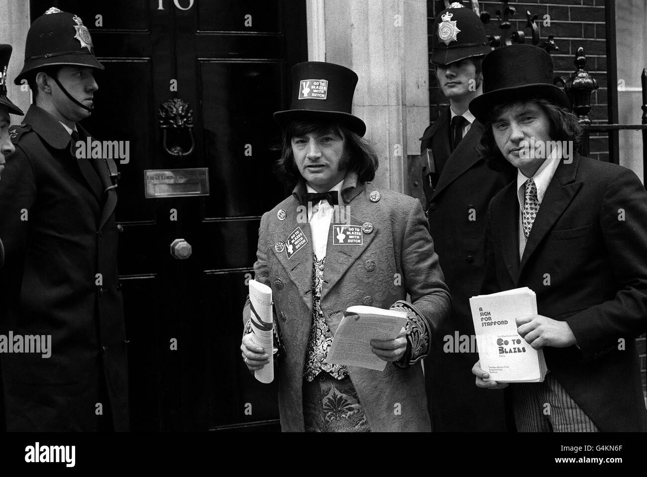 Screaming lord sutch -Fotos und -Bildmaterial in hoher Auflösung – Alamy
