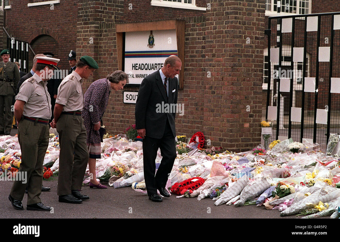 Mountbatten bomb -Fotos und -Bildmaterial in hoher Auflösung – Alamy
