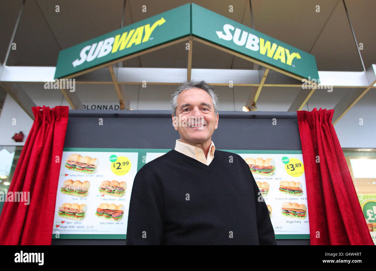 U bahn zu schaffen 6 -Fotos und -Bildmaterial in hoher Auflösung – Alamy