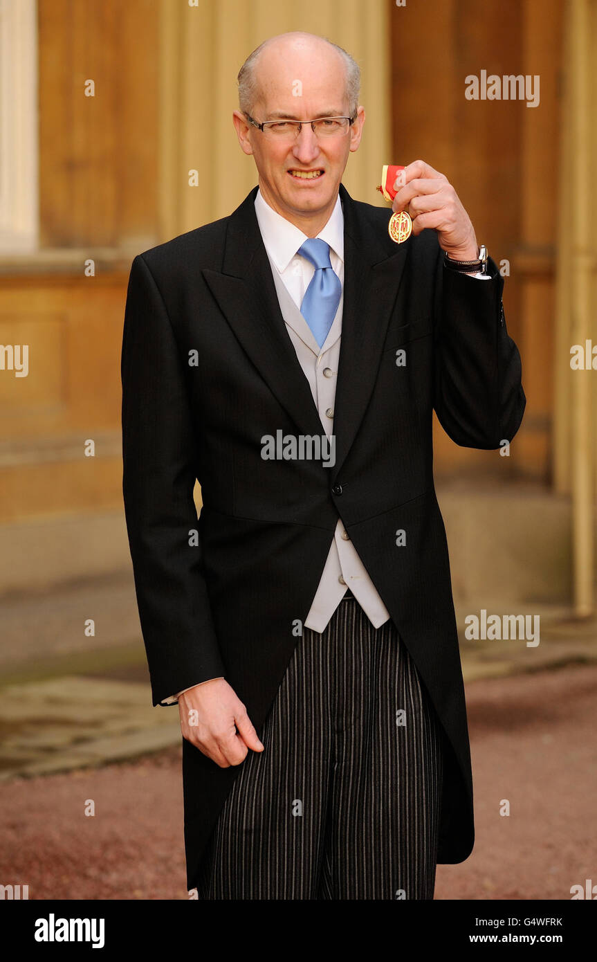 Sir david higgins -Fotos und -Bildmaterial in hoher Auflösung – Alamy