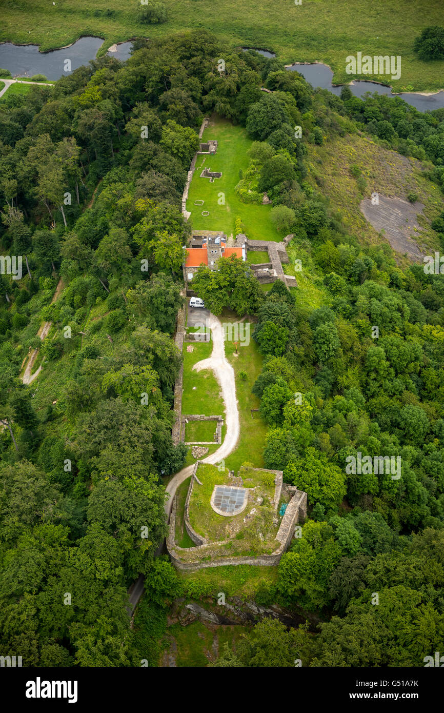 Luftbild, Burg, Ruhrgebiet, Isenburg mit Blick auf Hattingen mit ...