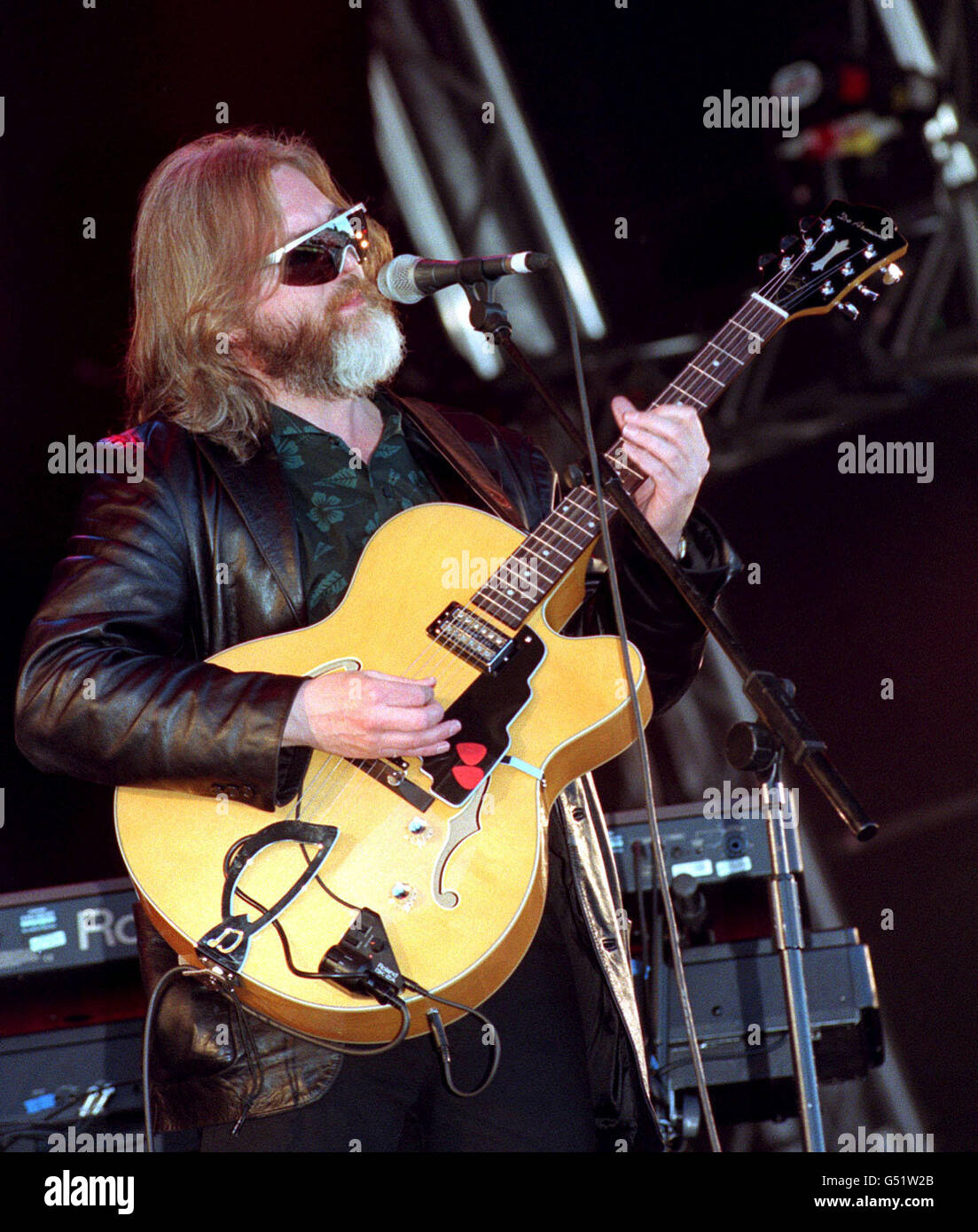 Paddy McAloon, Sänger und Gitarrist der Popband Prefab Sprout, tritt am ...