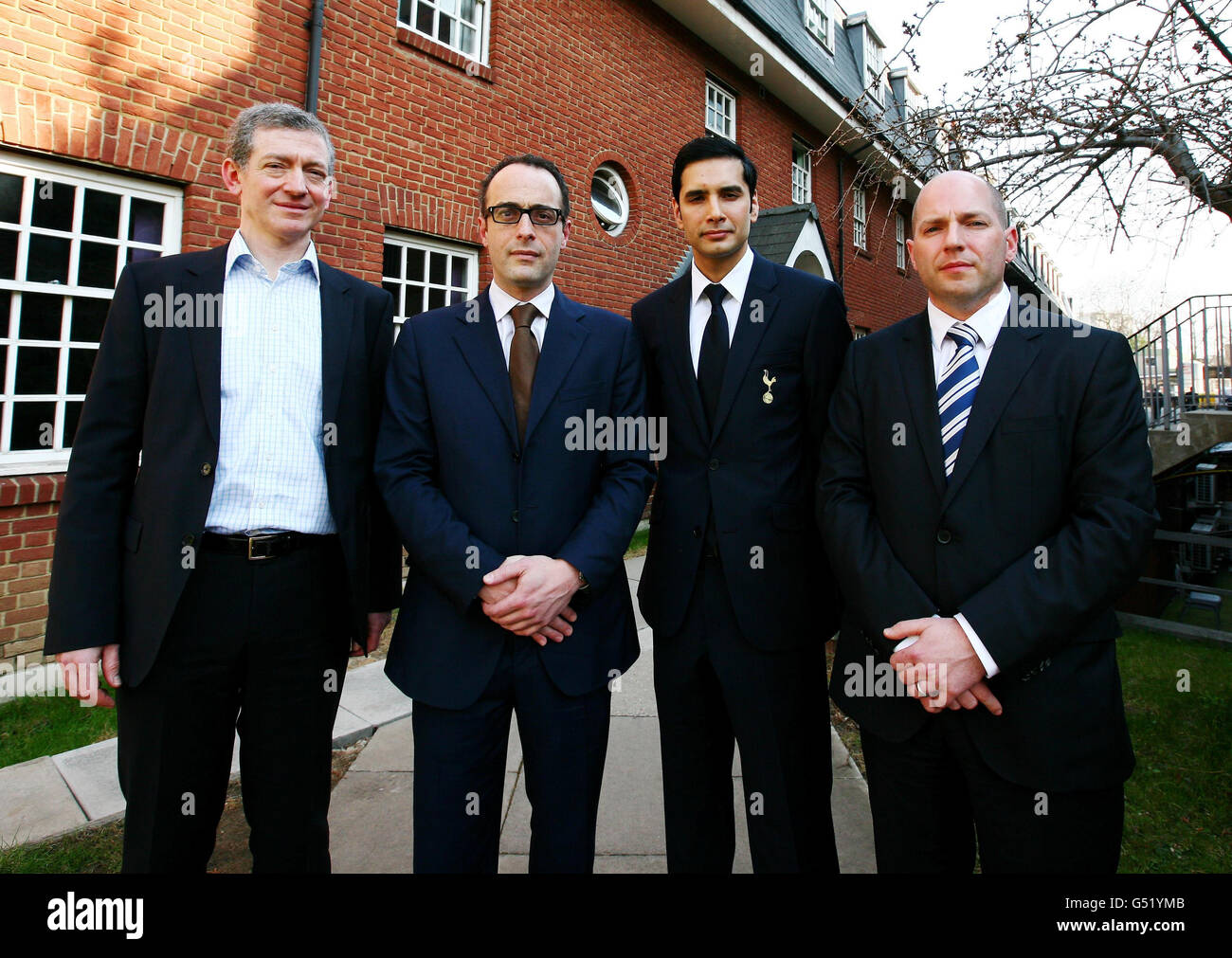 Berater kardiologe sam mohiddin -Fotos und -Bildmaterial in hoher ...