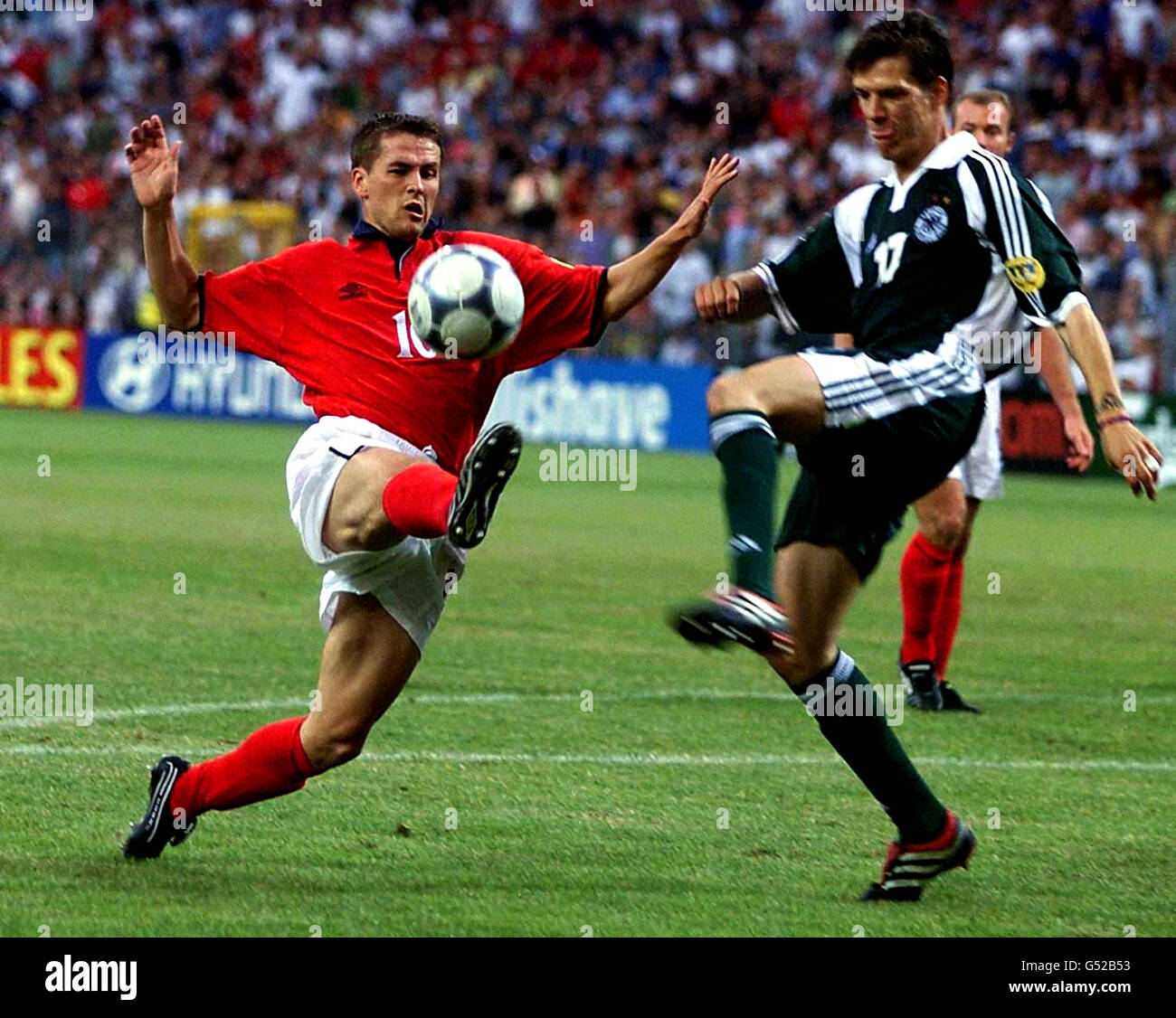 Euro 2000 england germany -Fotos und -Bildmaterial in hoher Auflösung ...
