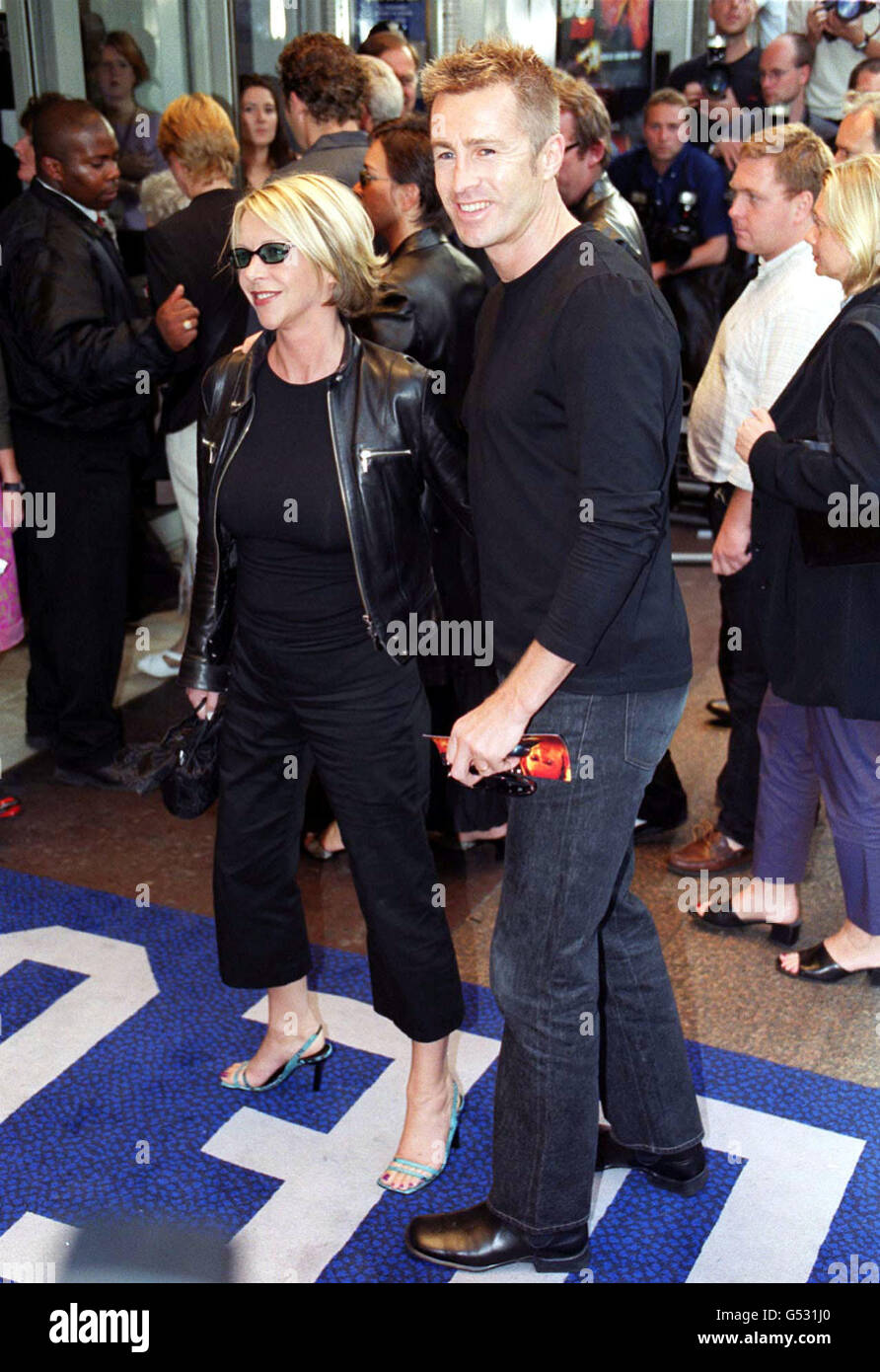 Schauspielerin leslie asche -Fotos und -Bildmaterial in hoher Auflösung ...