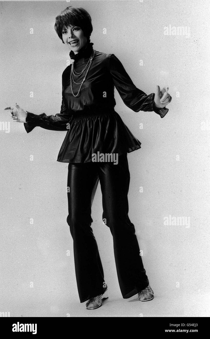 Pa foto 23 12 1971 model jenny white posiert finnigans in wilmslow ...