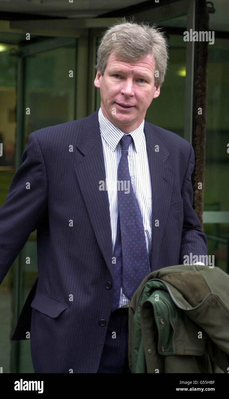 Ehemaliger buchhalter von racing tipper ron dawson -Fotos und ...