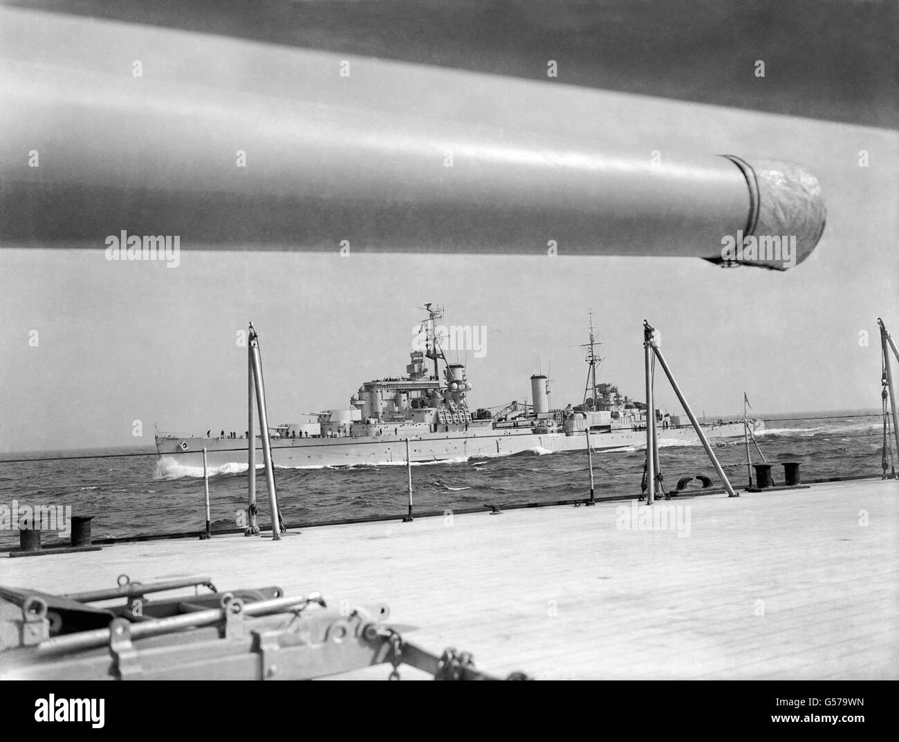 Hms cruiser Stockfotos und -bilder Kaufen - Alamy