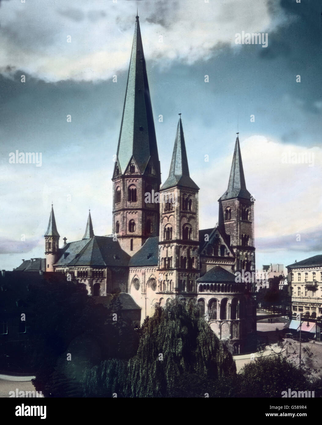 Der bonner münster -Fotos und -Bildmaterial in hoher Auflösung – Alamy