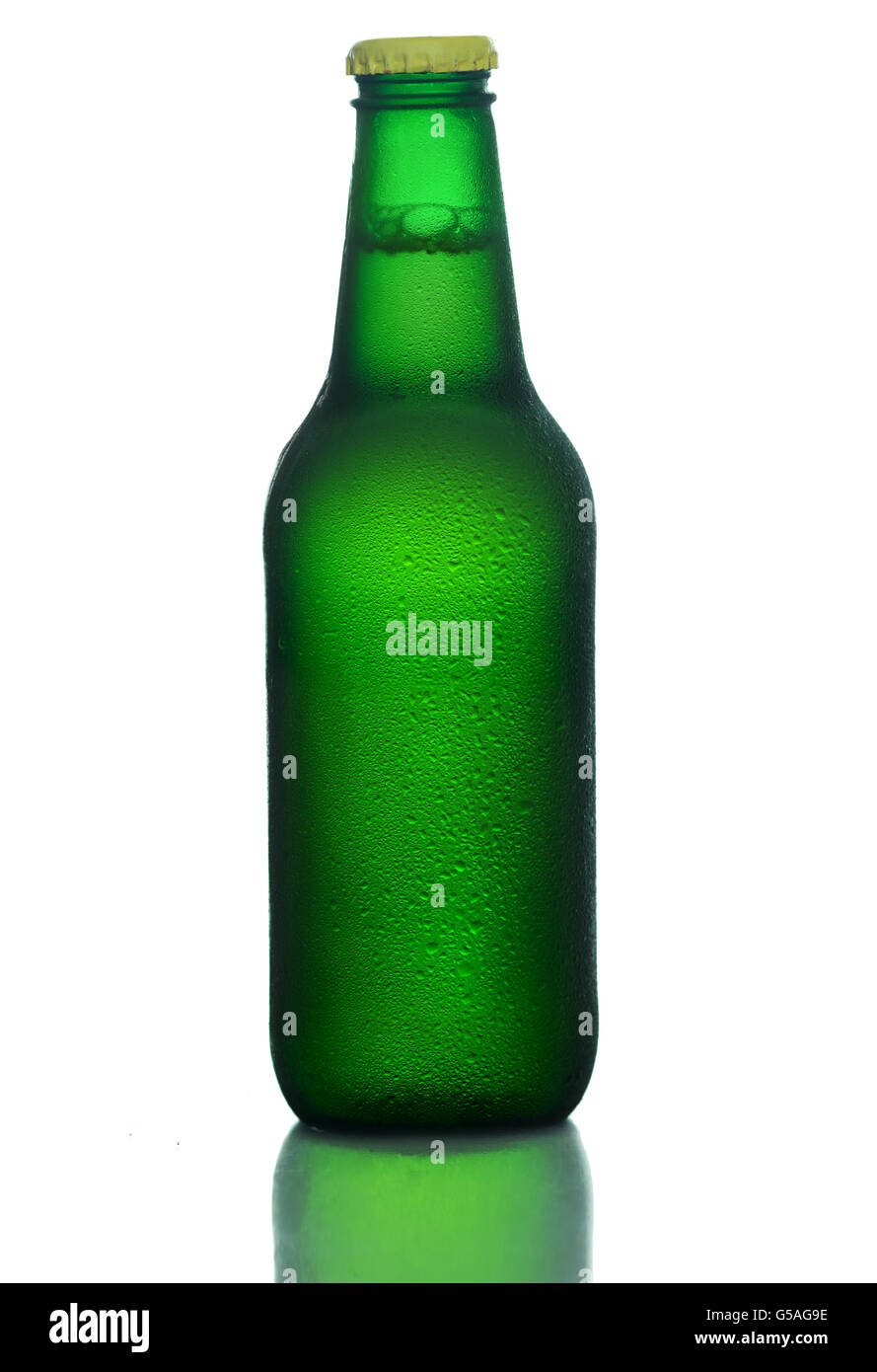 Bier hintergrund kondensation kalt -Fotos und -Bildmaterial in hoher ...