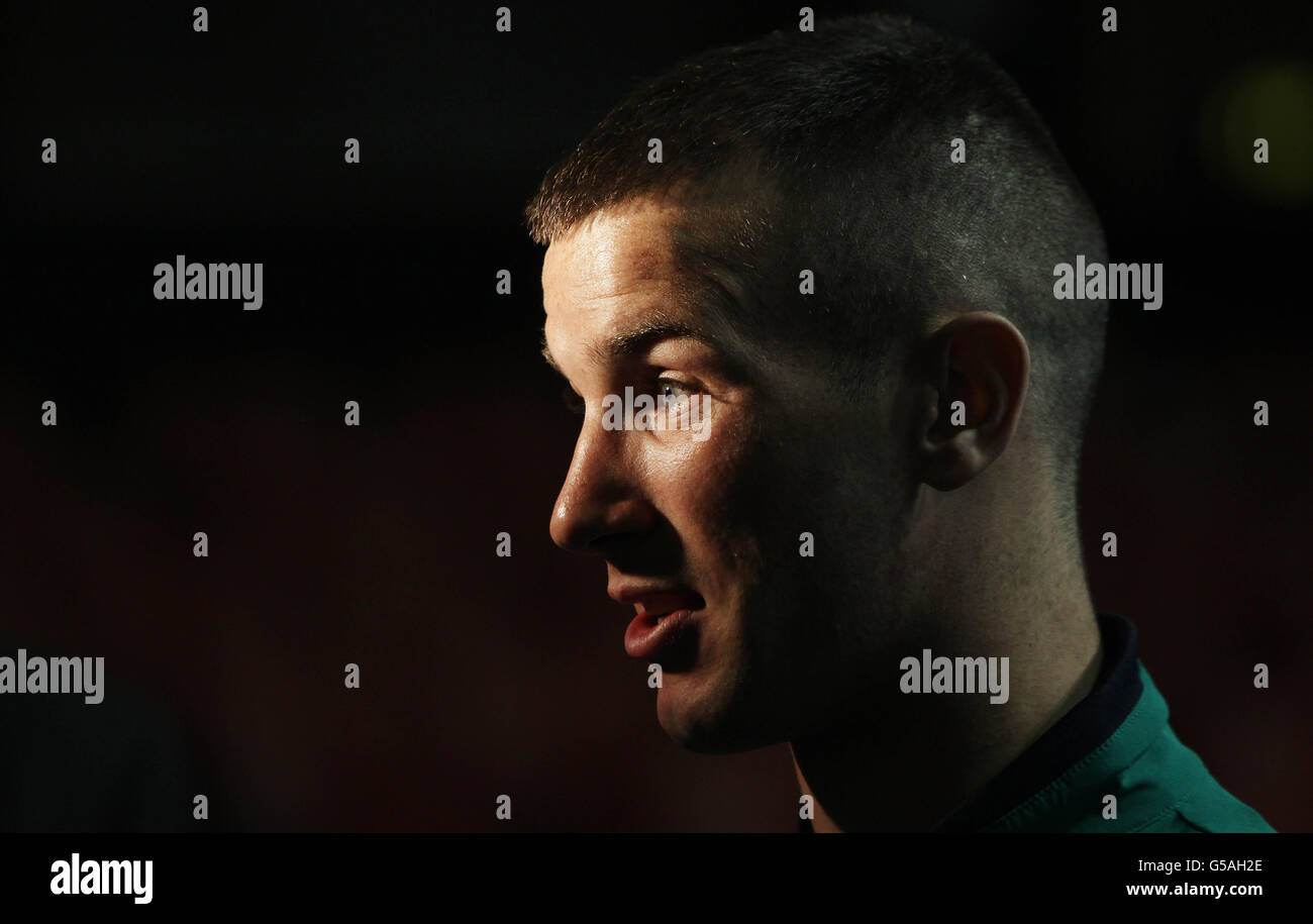 Boxing arena -Fotos und -Bildmaterial in hoher Auflösung – Alamy