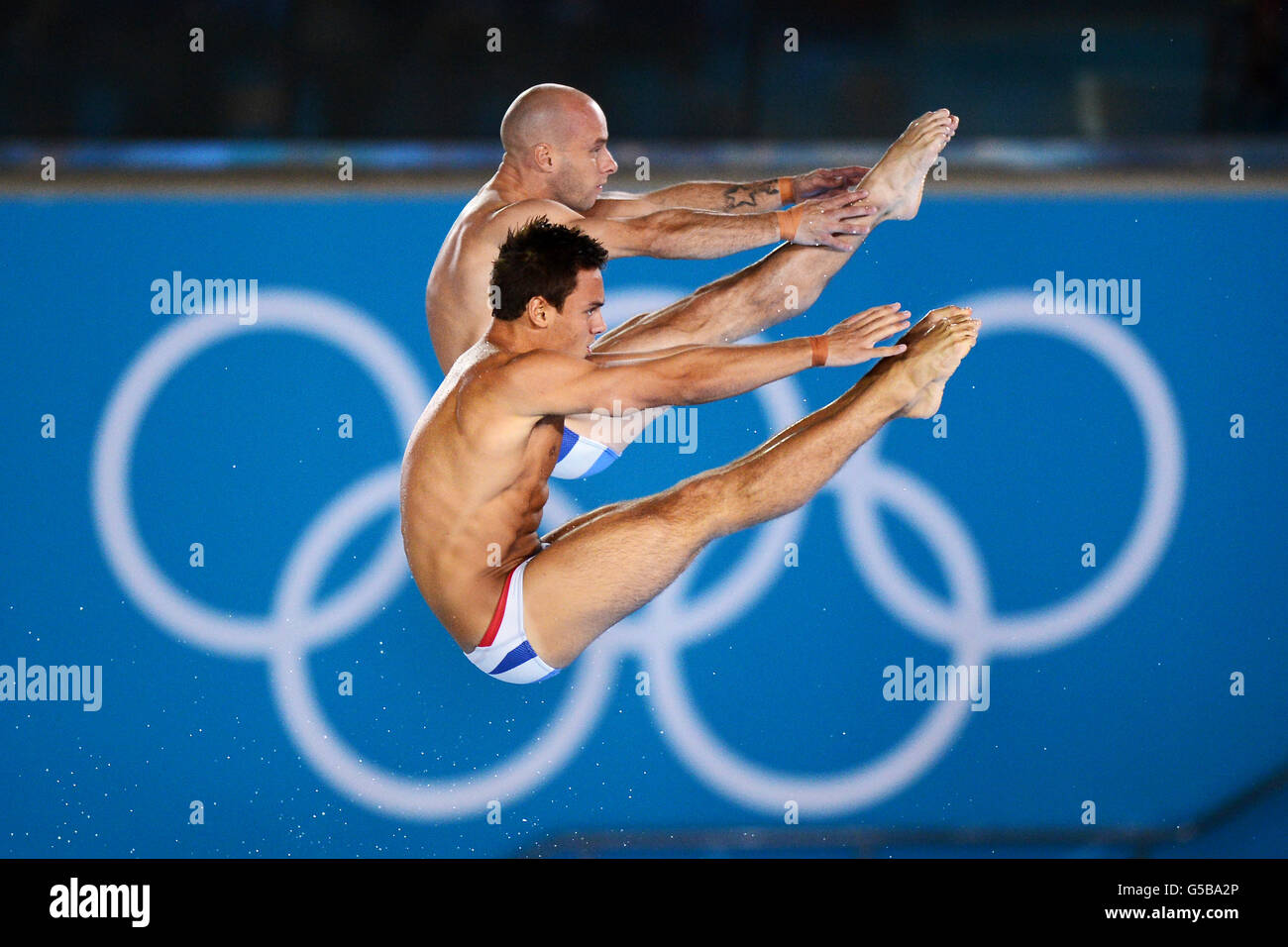 Die Briten Tom Daley und Peter Waterfield (oben) beim Men's ...