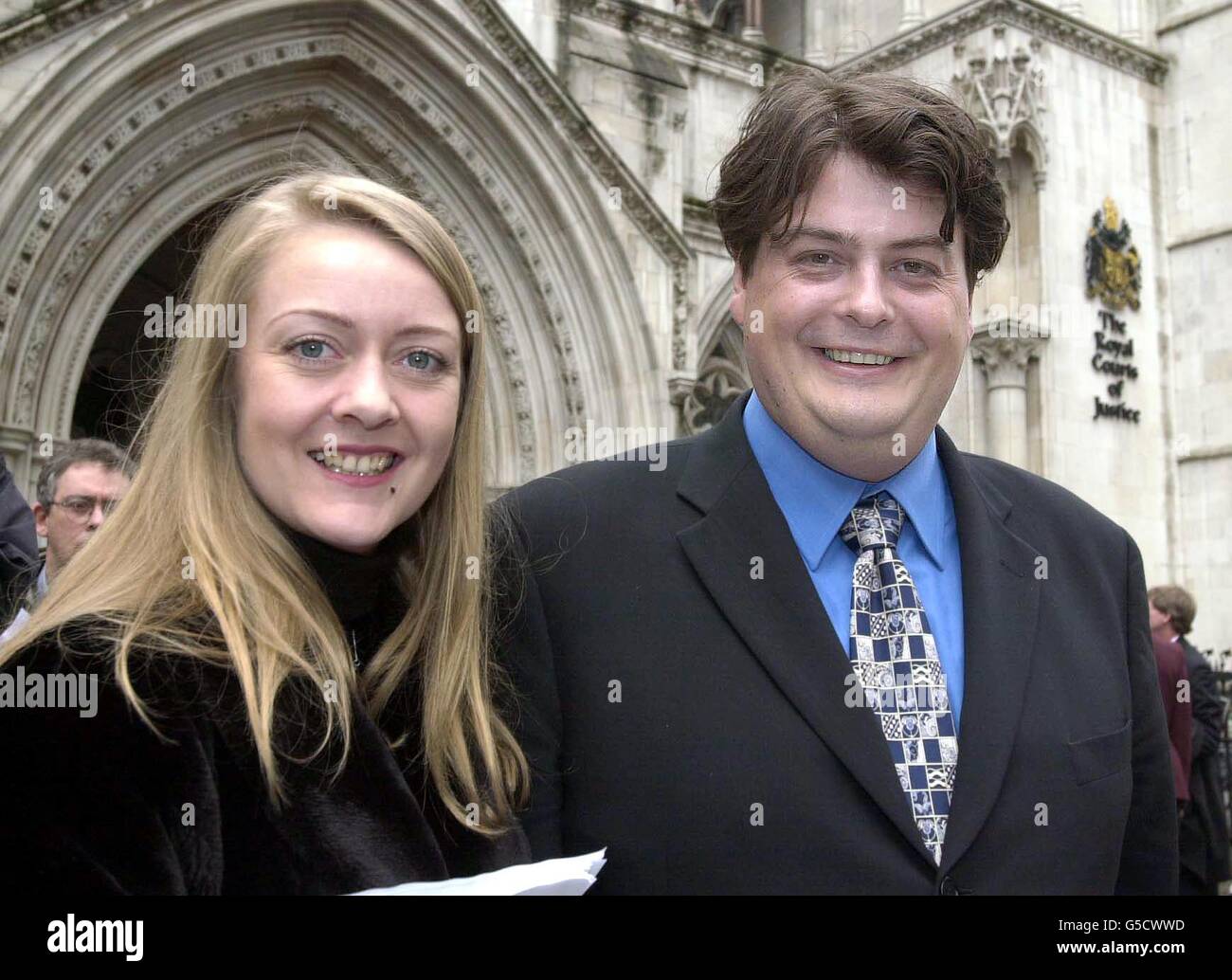 Der ehemalige mi5 agent david shayler -Fotos und -Bildmaterial in hoher ...