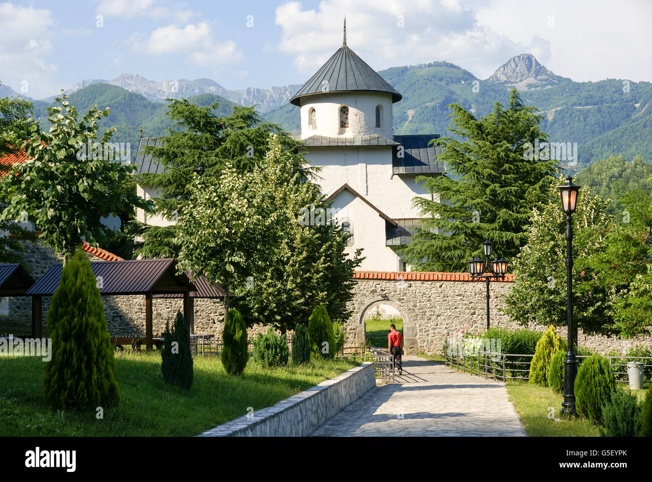 Monastery of moraca -Fotos und -Bildmaterial in hoher Auflösung – Alamy