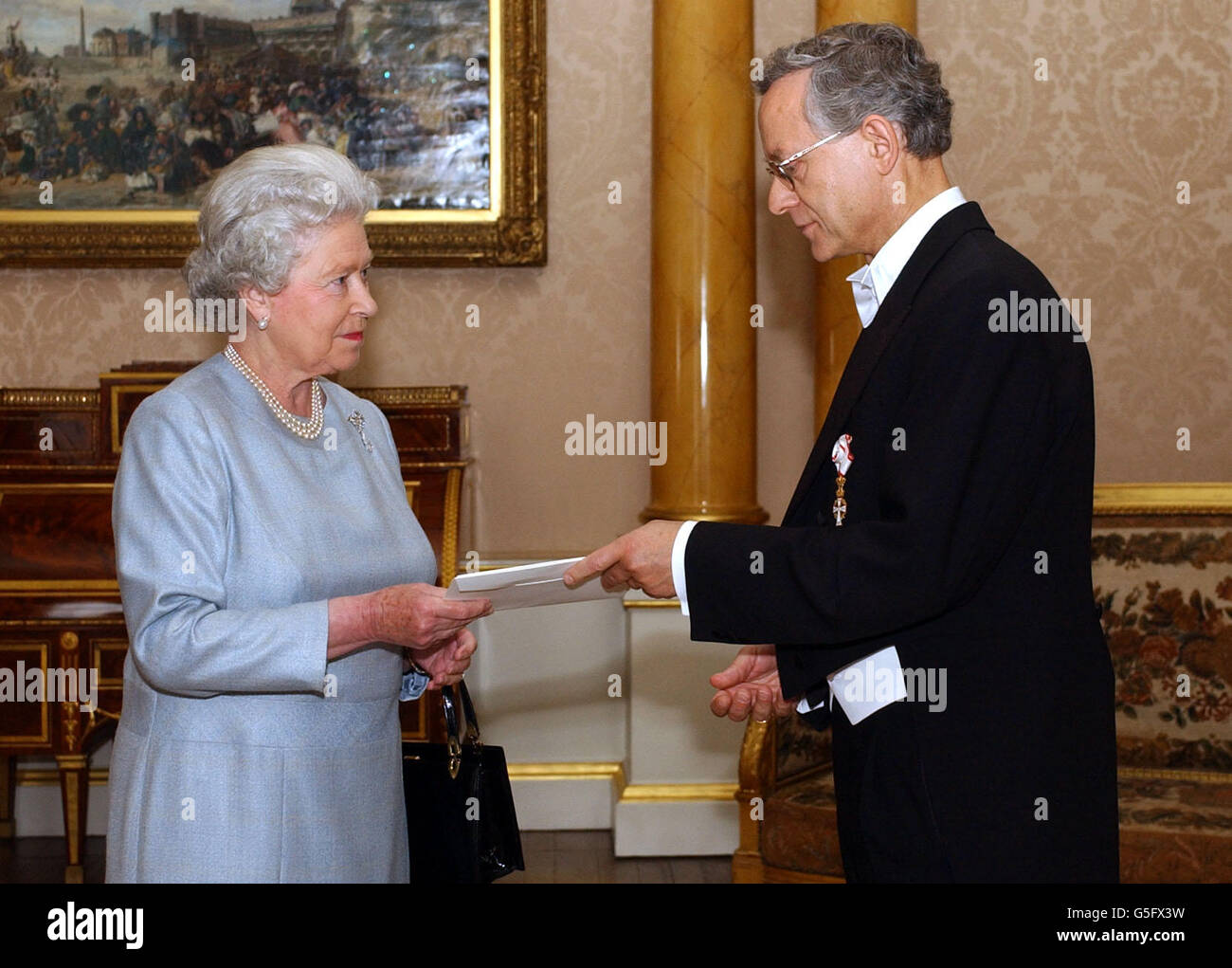 Die Königin empfängt den dänischen Botschafter Tom Risdahl Jensen im ...