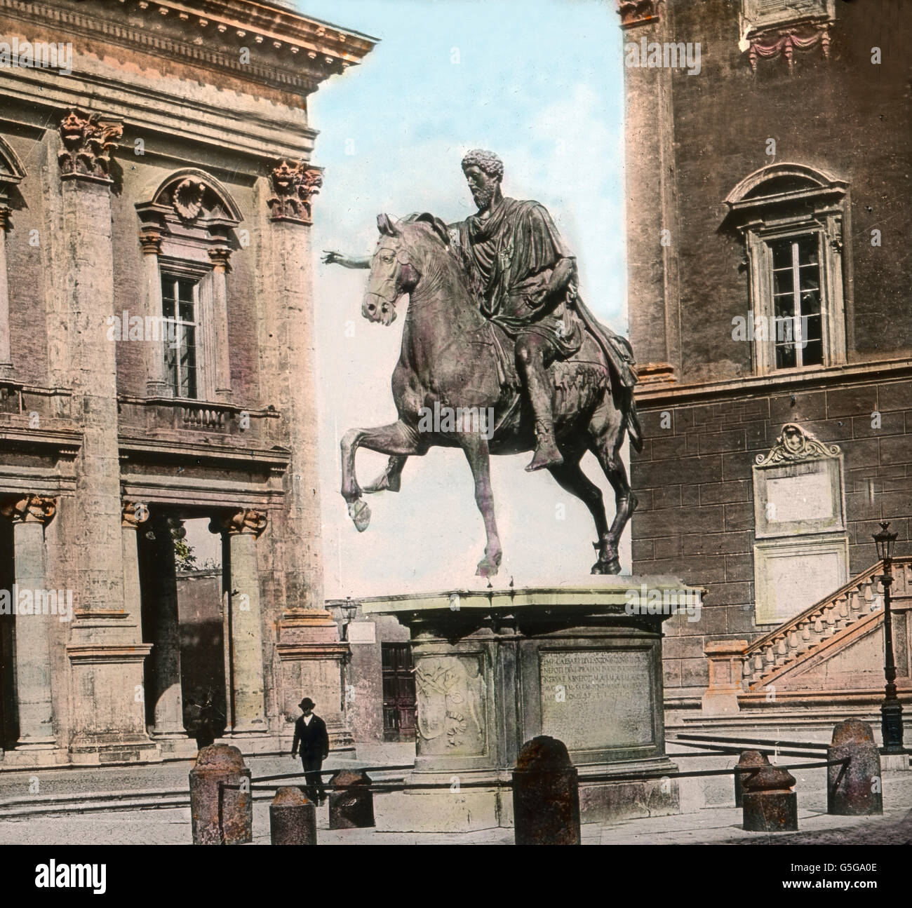 Statue von marc aurel -Fotos und -Bildmaterial in hoher Auflösung – Alamy