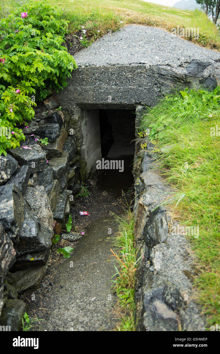 Entrance Bunker In World War Stockfotos und -bilder Kaufen - Alamy