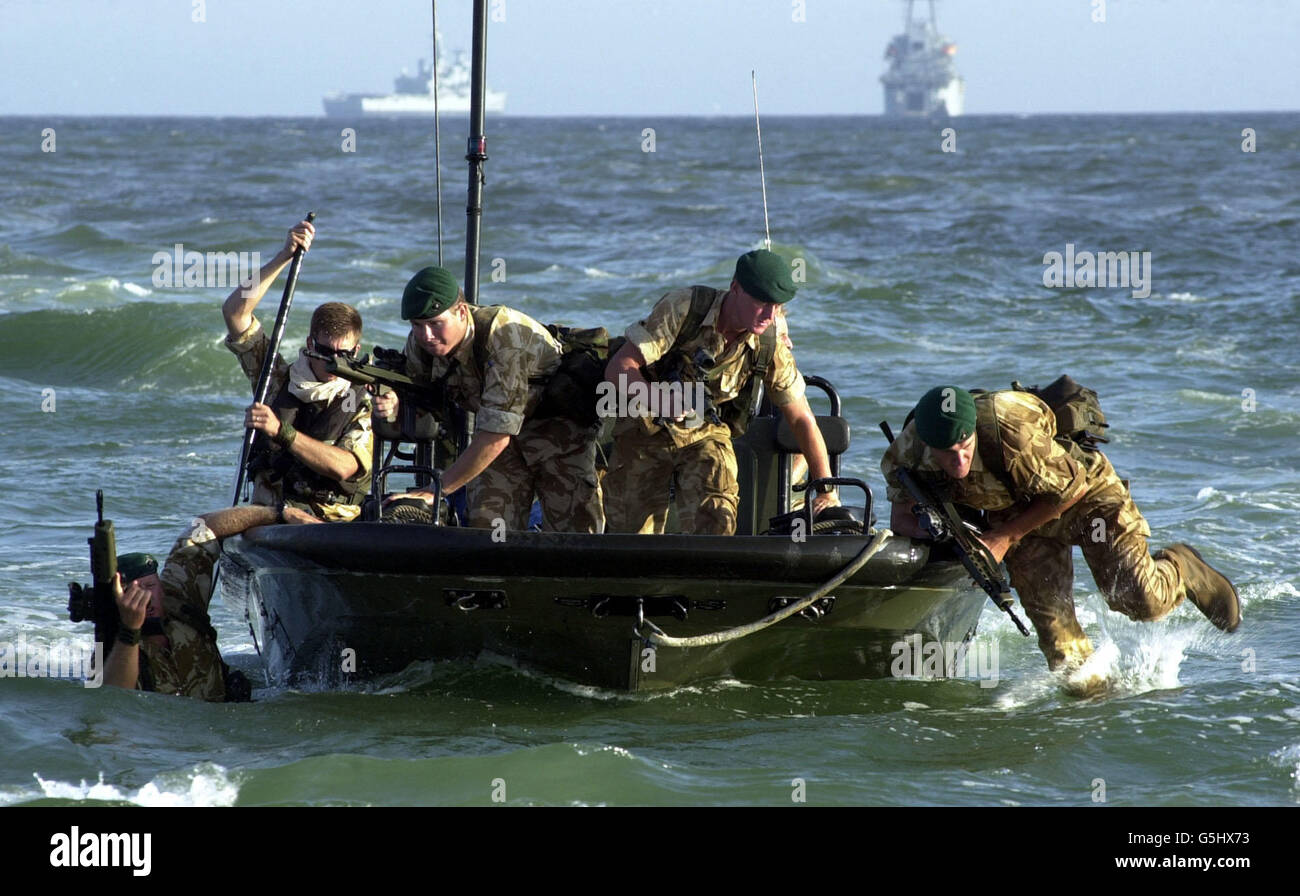 Royal marines commando 40 brigade -Fotos und -Bildmaterial in hoher ...