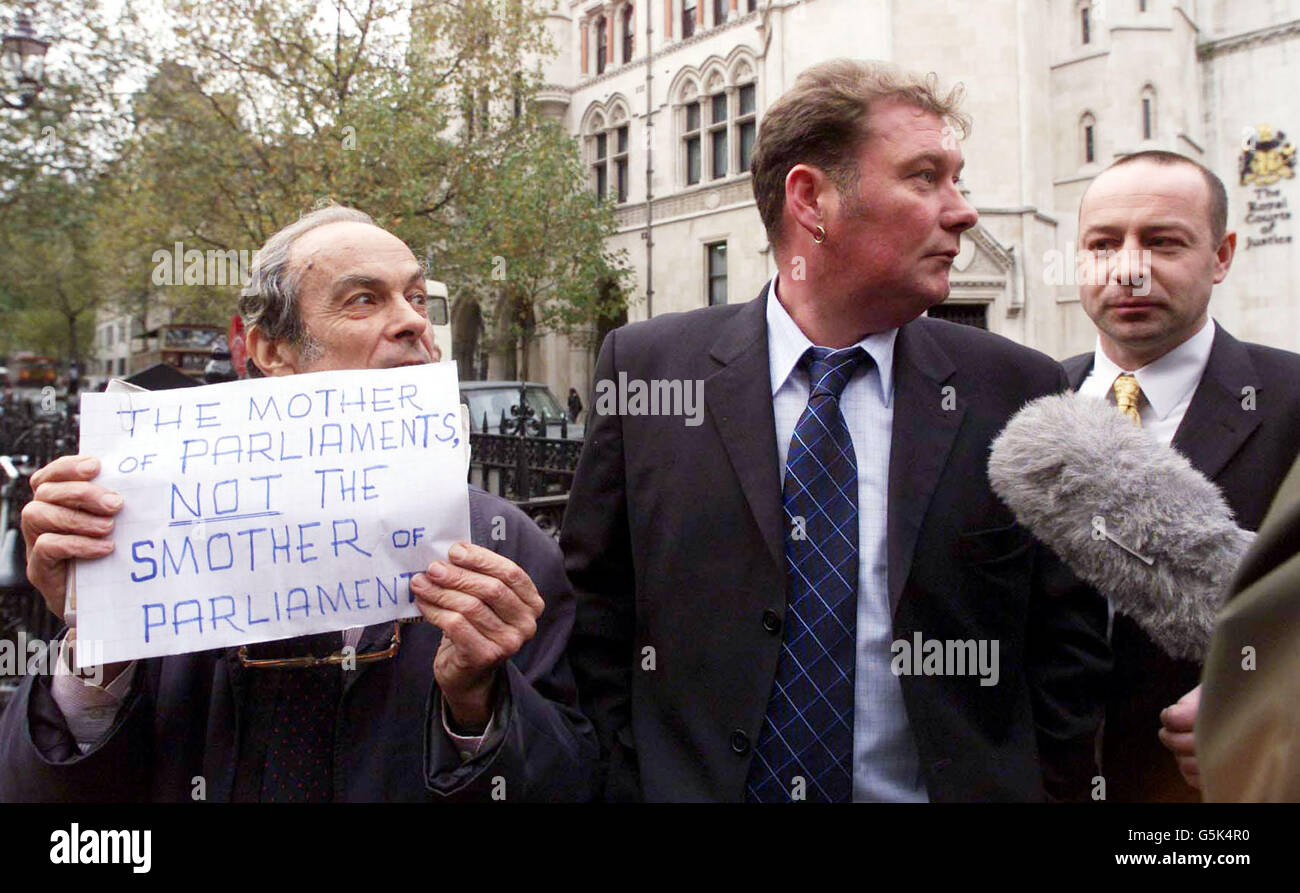 Rechtsmittel vor gericht -Fotos und -Bildmaterial in hoher Auflösung ...