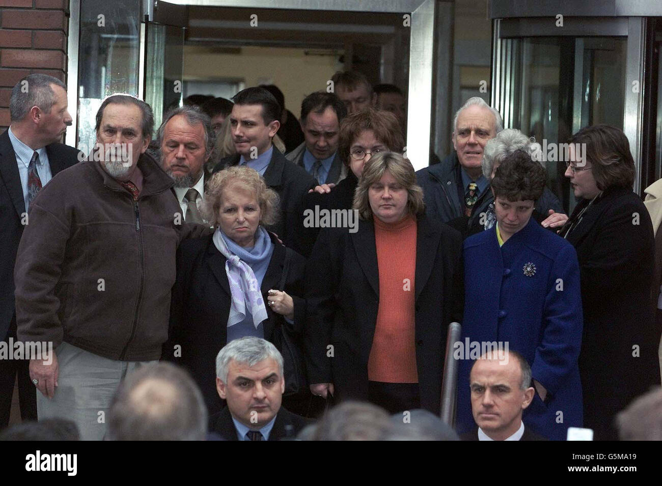 Detektiv superintendenten nick farnkraut links und peter mckay -Fotos ...