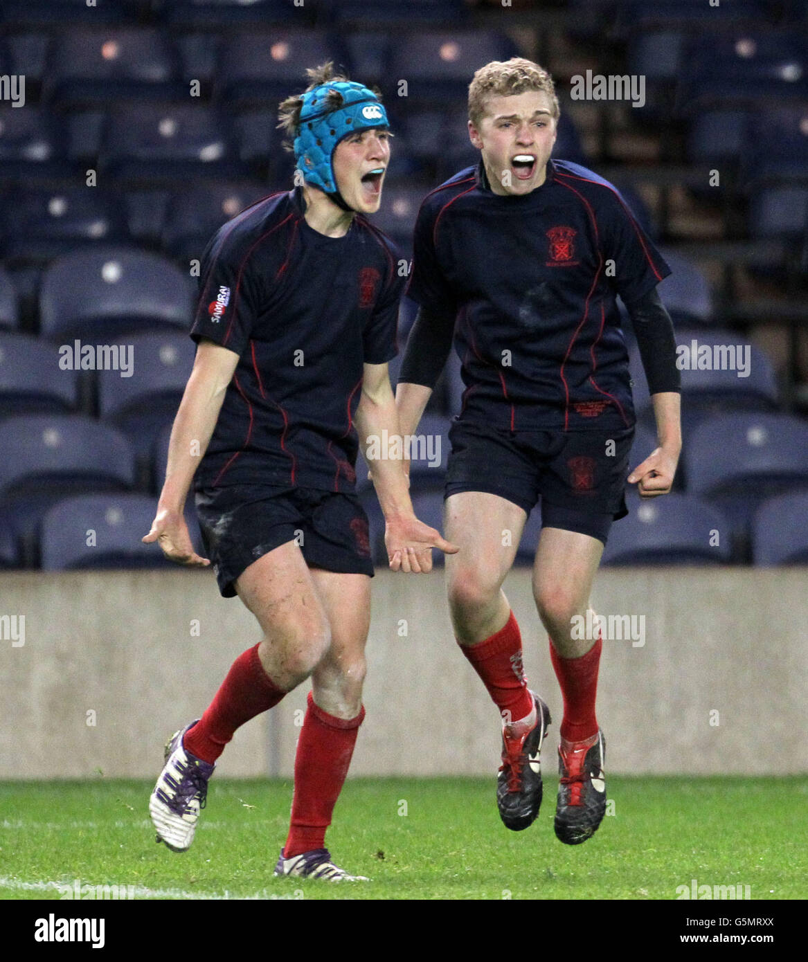 Brewin delphin unter 16s cup finale -Fotos und -Bildmaterial in hoher ...