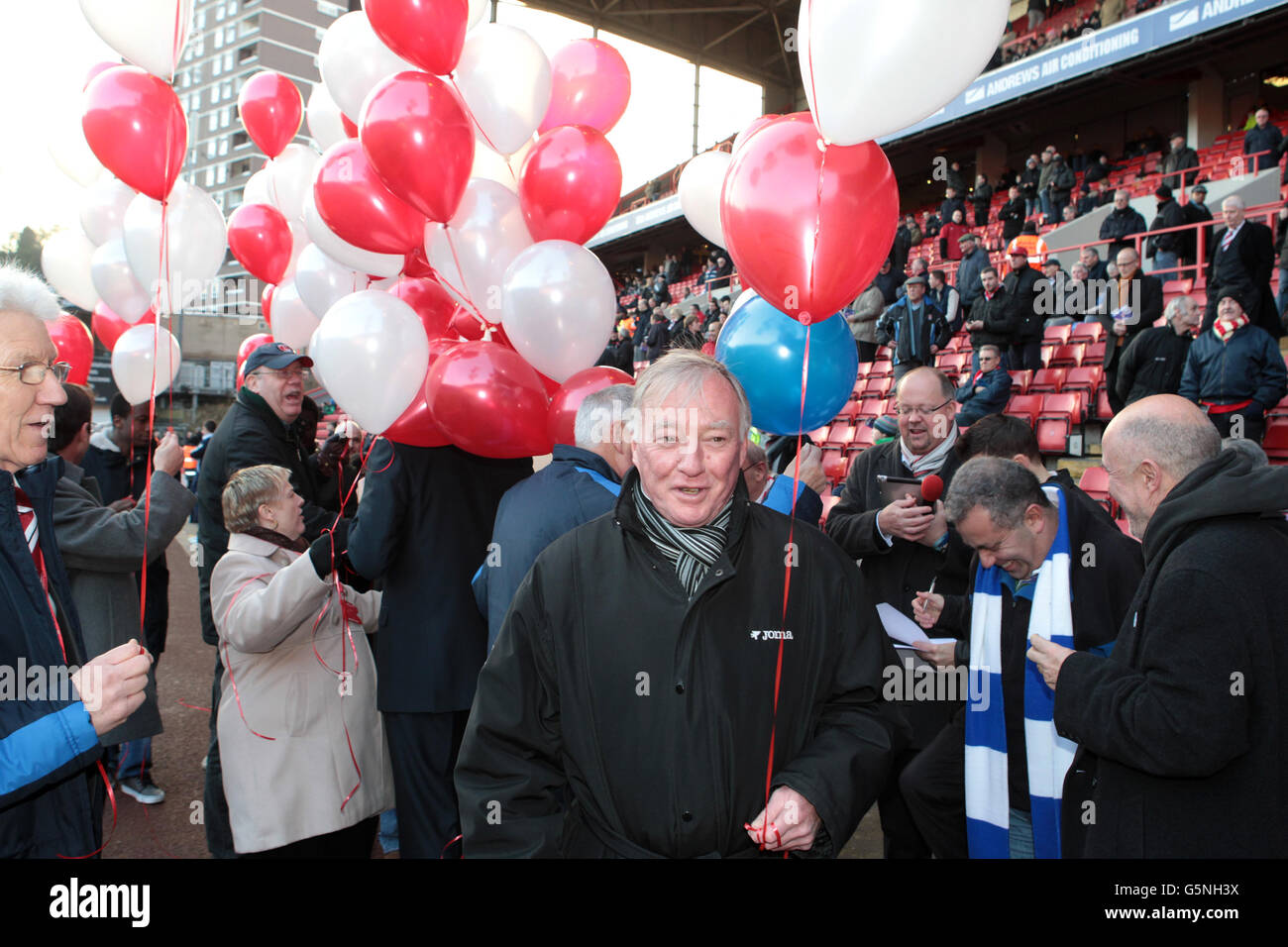 Martin simons -Fotos und -Bildmaterial in hoher Auflösung – Alamy