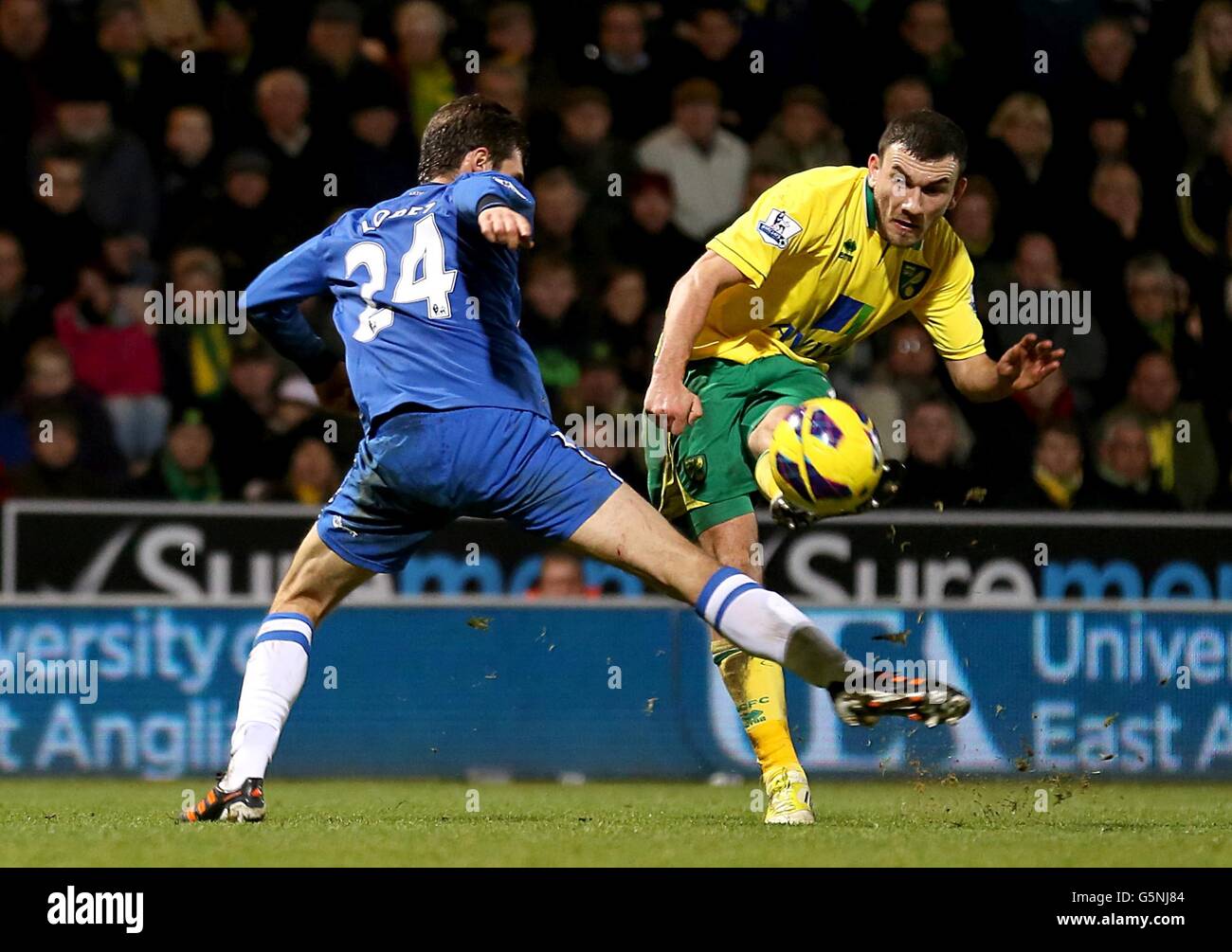 Under pressure from wigan athletics adrian lopez -Fotos und ...