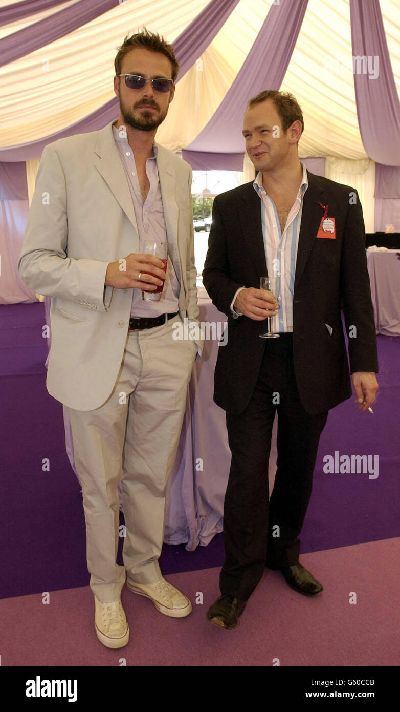 Alexander zelt -Fotos und -Bildmaterial in hoher Auflösung – Alamy