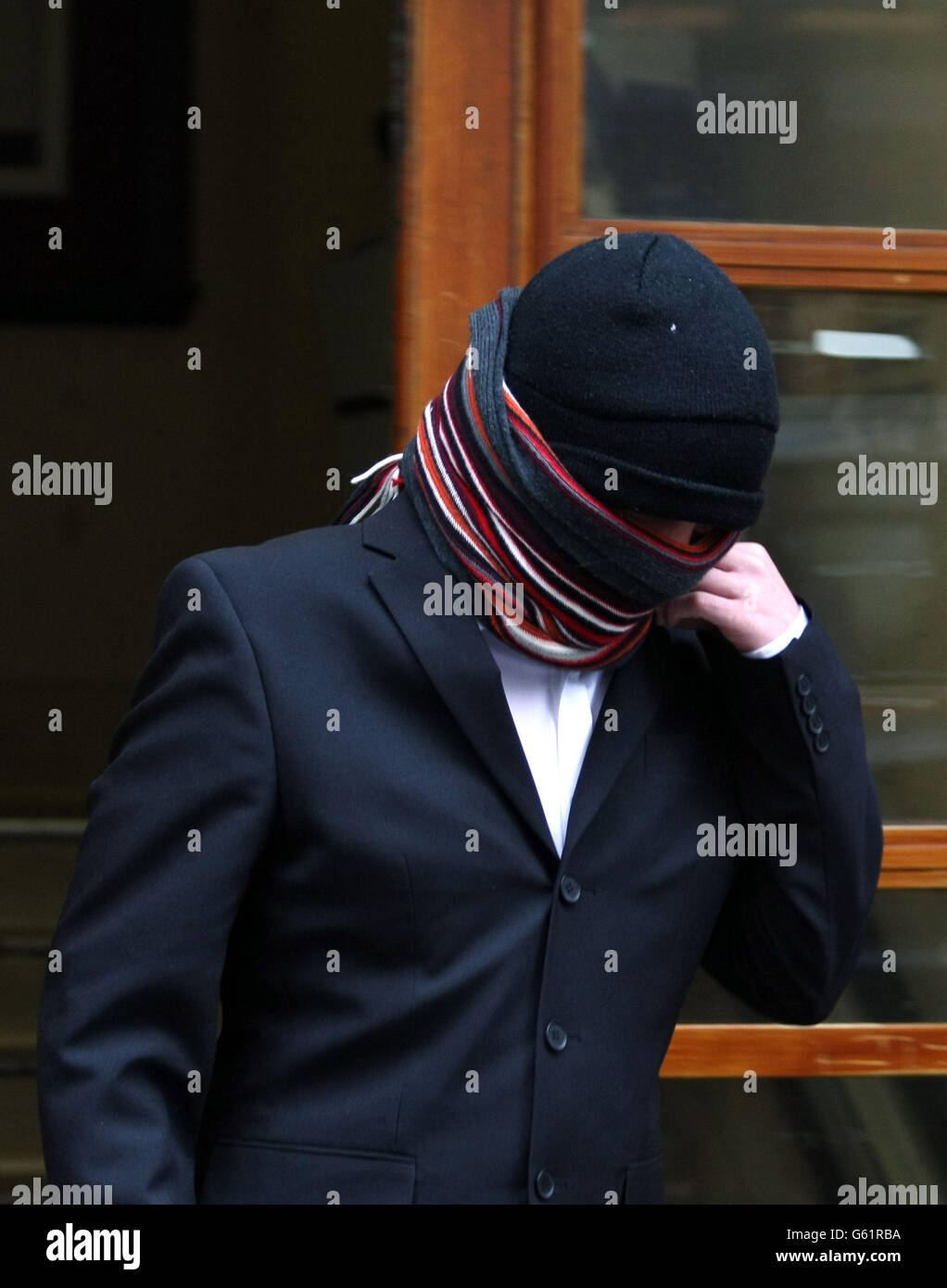 Clive mantel angriff -Fotos und -Bildmaterial in hoher Auflösung – Alamy