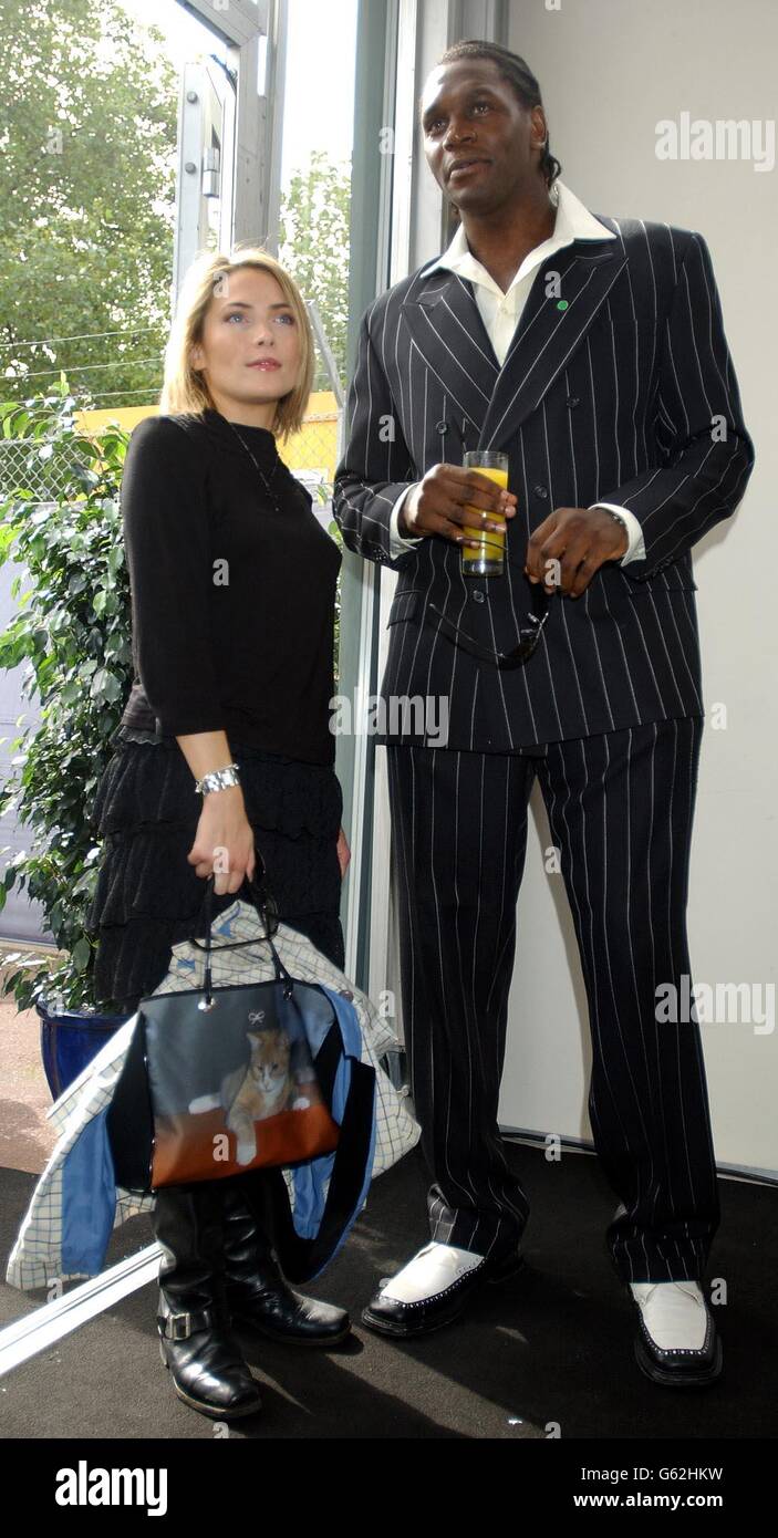 Rogers harrison -Fotos und -Bildmaterial in hoher Auflösung – Alamy