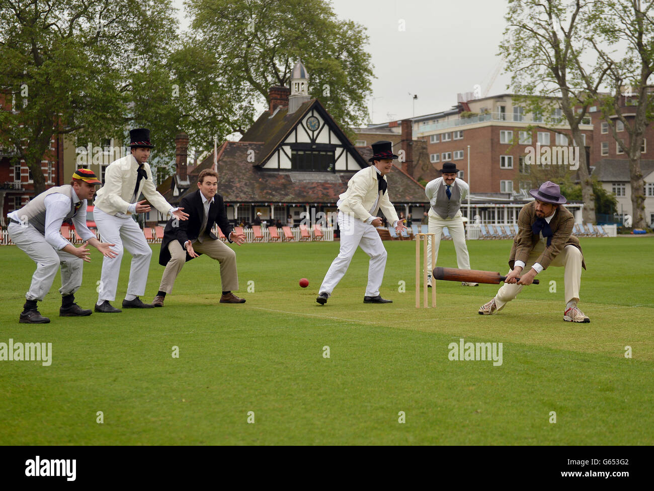 Cricket in vincent square -Fotos und -Bildmaterial in hoher Auflösung ...