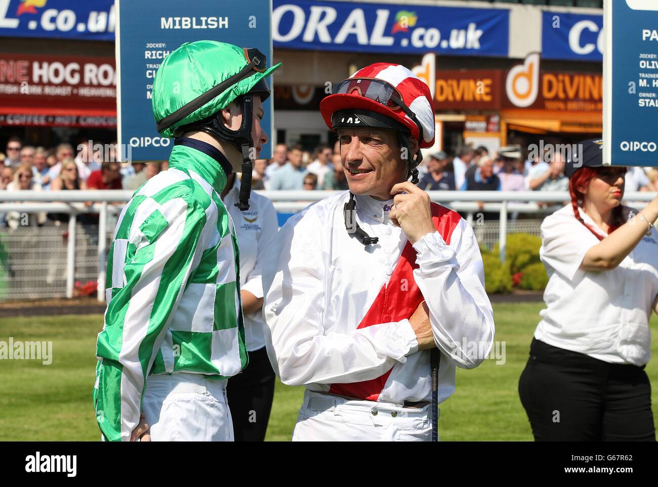 Vorher chatten -Fotos und -Bildmaterial in hoher Auflösung – Alamy