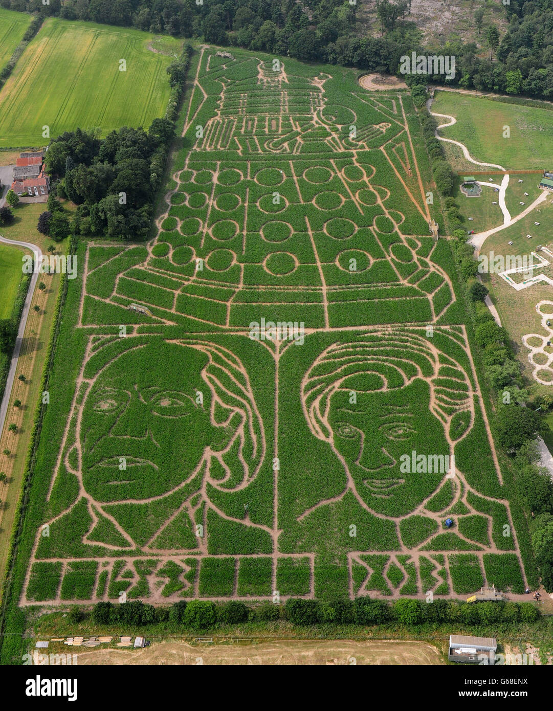 Doktor york labyrinth -Fotos und -Bildmaterial in hoher Auflösung – Alamy