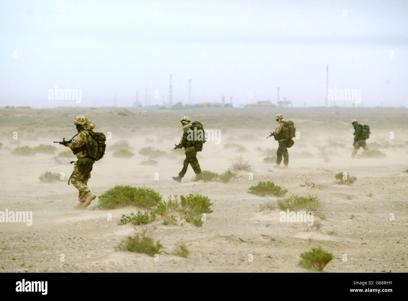 Iraq war sandstorm Stockfotos und -bilder Kaufen - Alamy