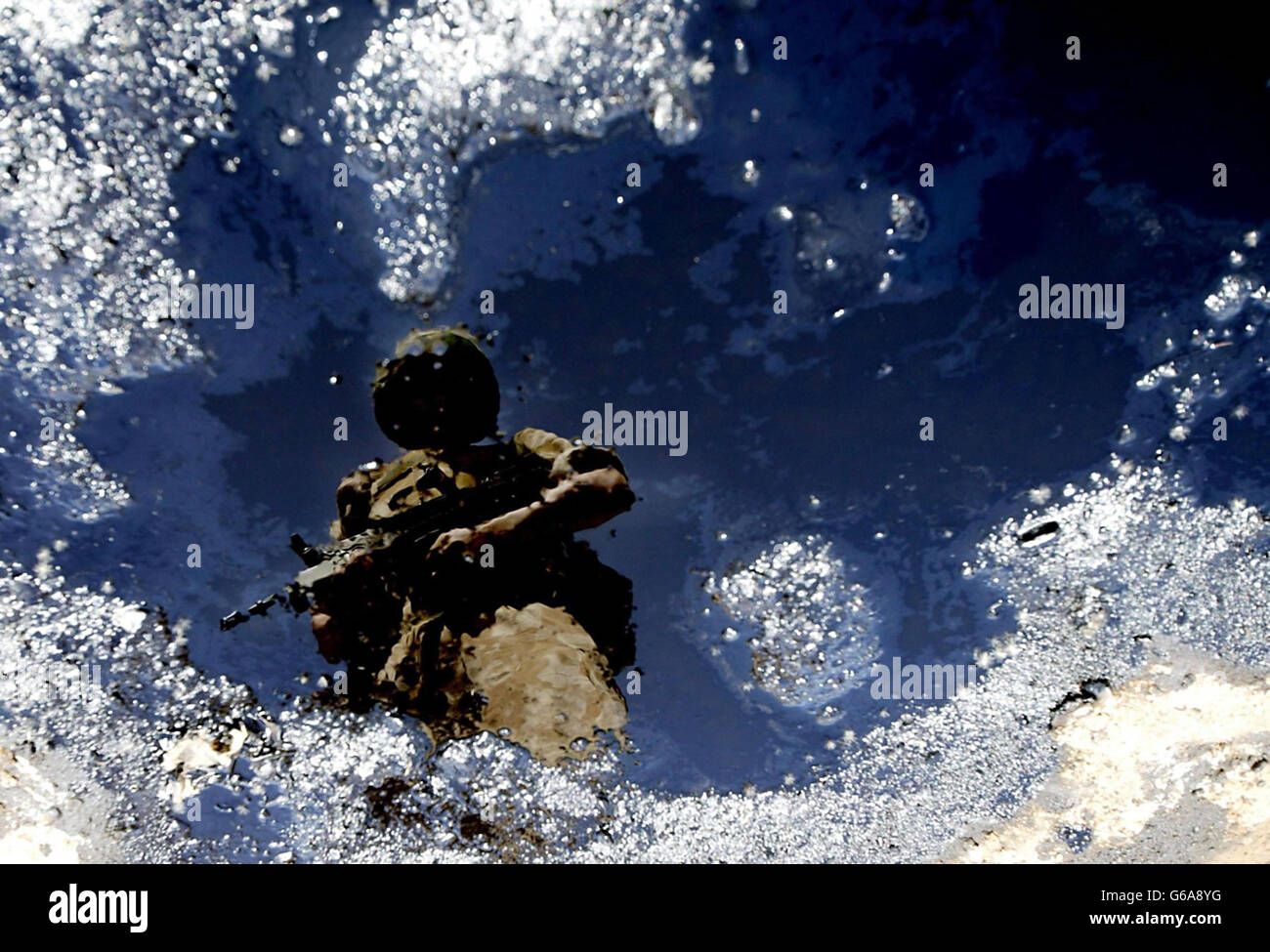 Britische soldaten teil 2cs regiment rlc -Fotos und -Bildmaterial in ...