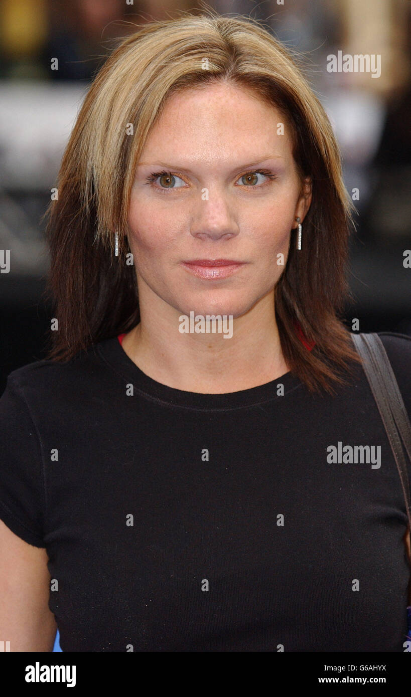 Louise adams kommt im odeon west end an -Fotos und -Bildmaterial in ...