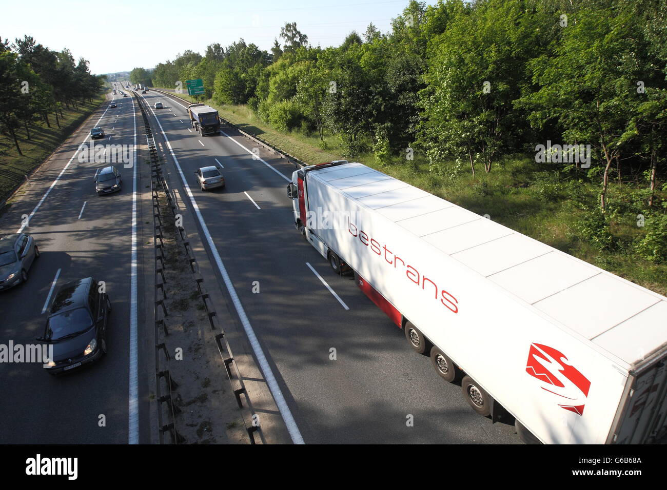 Autobahn polen -Fotos und -Bildmaterial in hoher Auflösung – Alamy